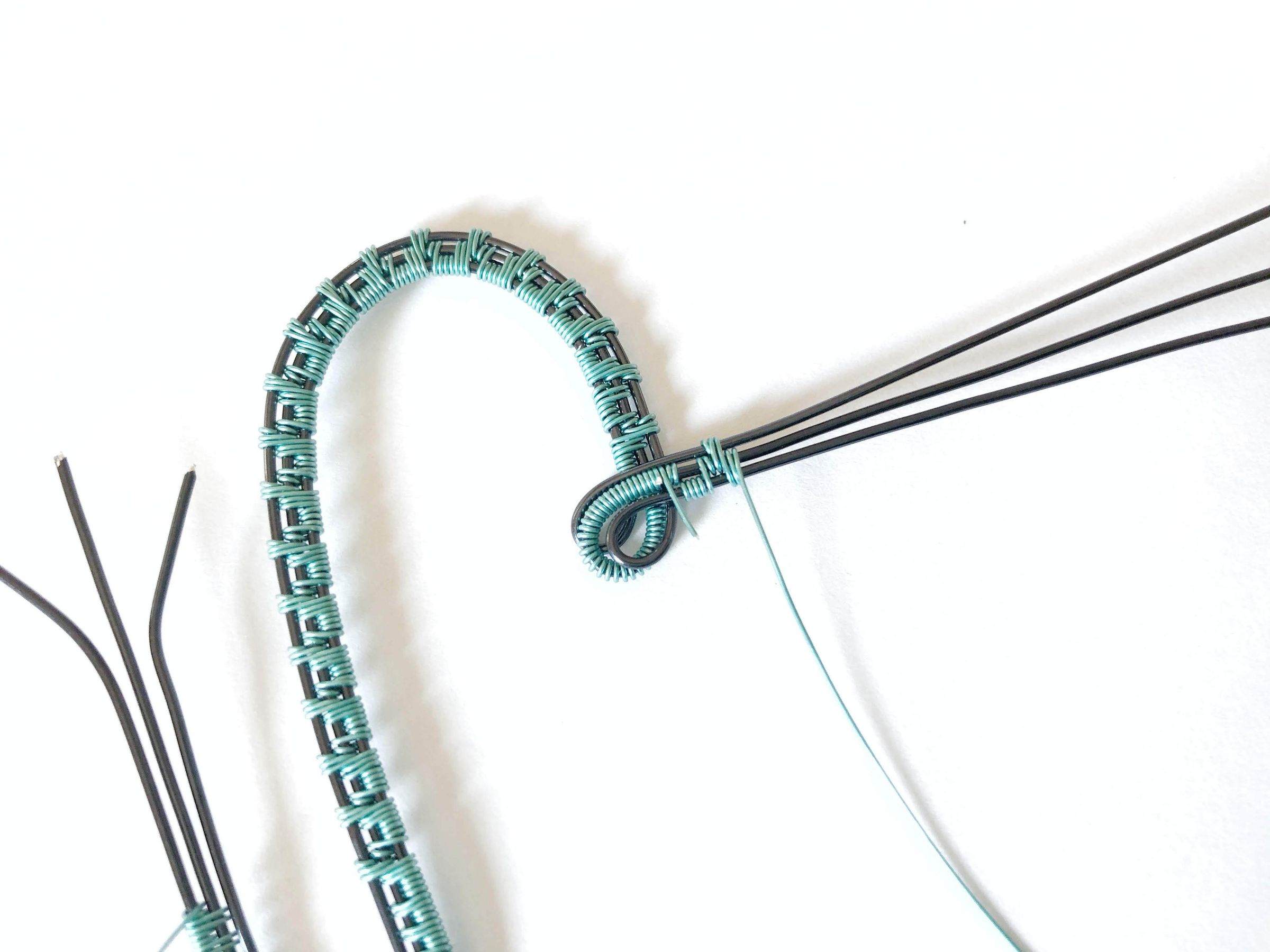 Woven Wire Hearts : 17 Steps (with Pictures) - Instructables