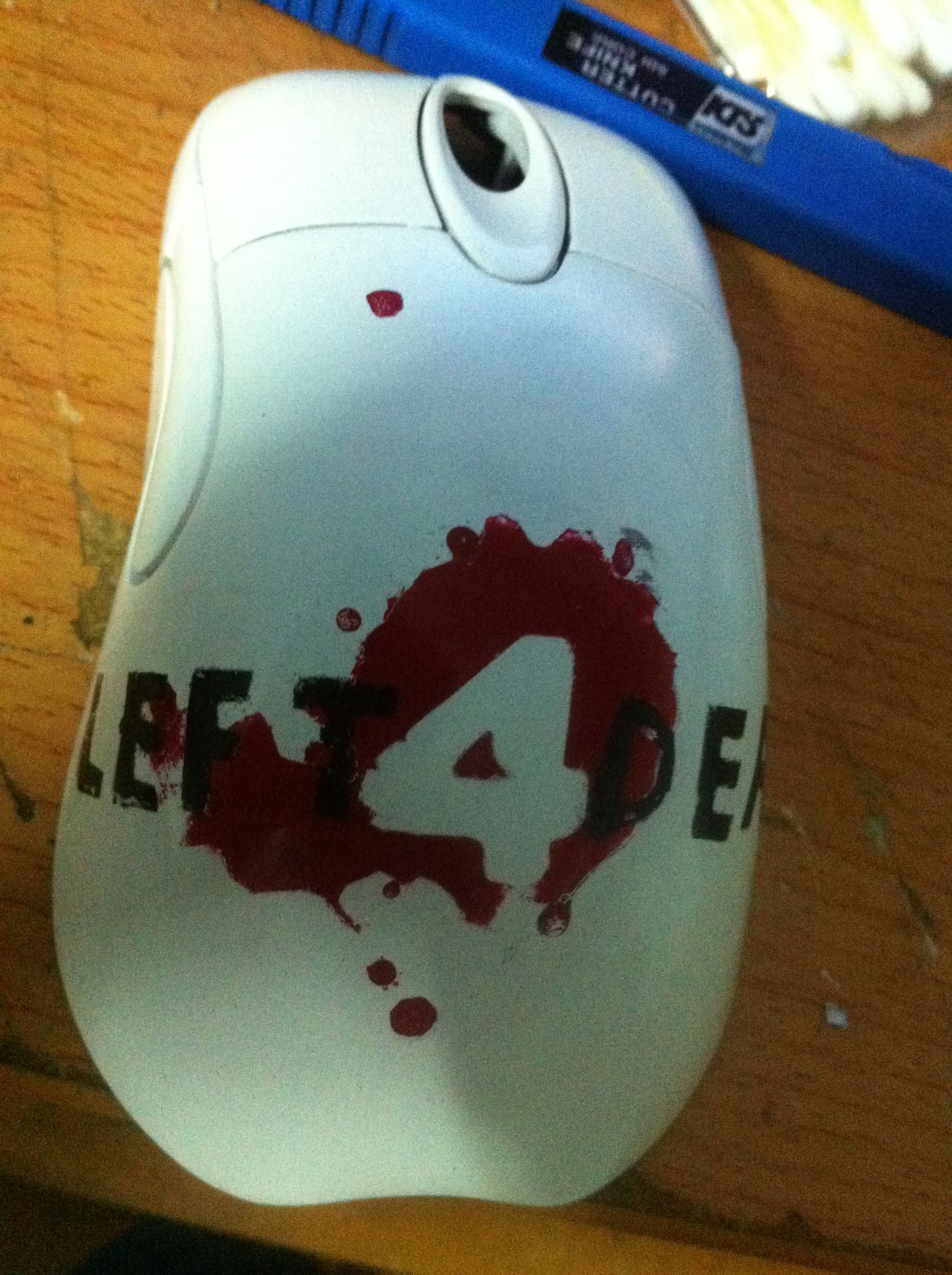 L4D2 Logo Gaming Mouse : 5 Steps - Instructables