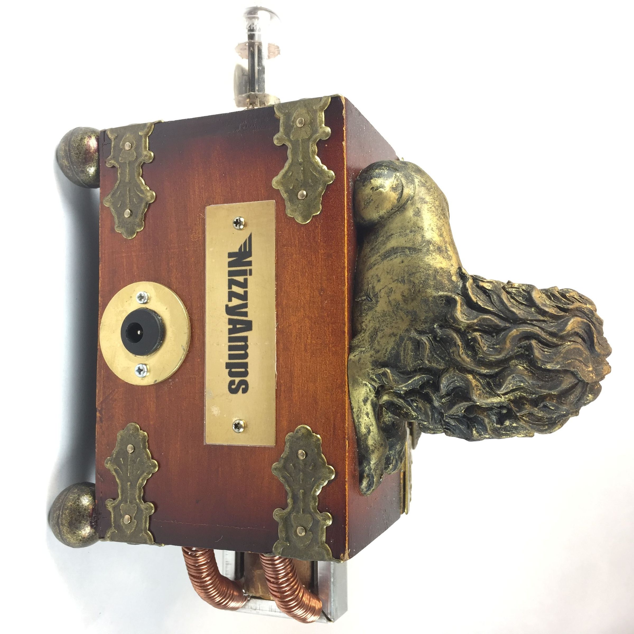 Azurophone - a Marvelous Steampunk Bluetooth Speaker : 7 Steps (with ...