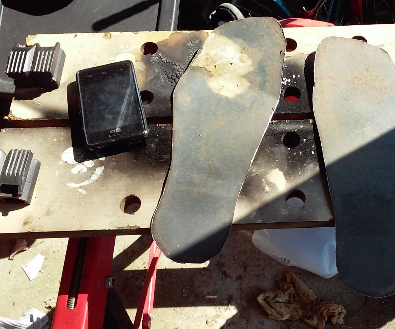 Steel Soled Shoes : 3 Steps - Instructables