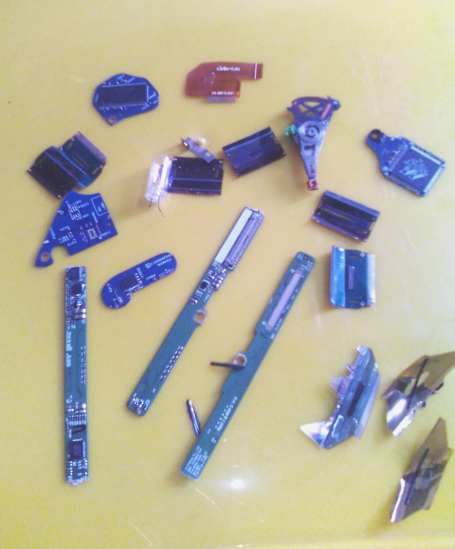 How to Make PCB Jewelry : 3 Steps - Instructables