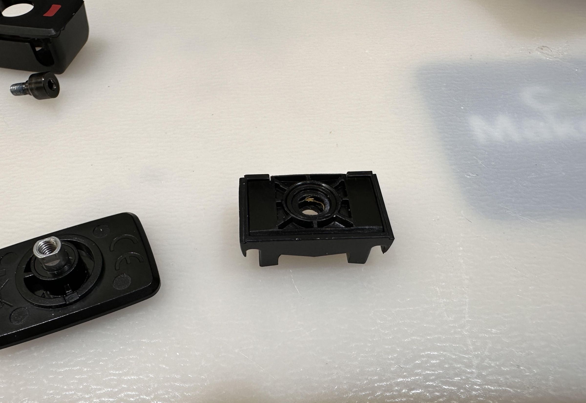 How to Fix Your Rode NTH-100 FitLok : 9 Steps (with Pictures ...