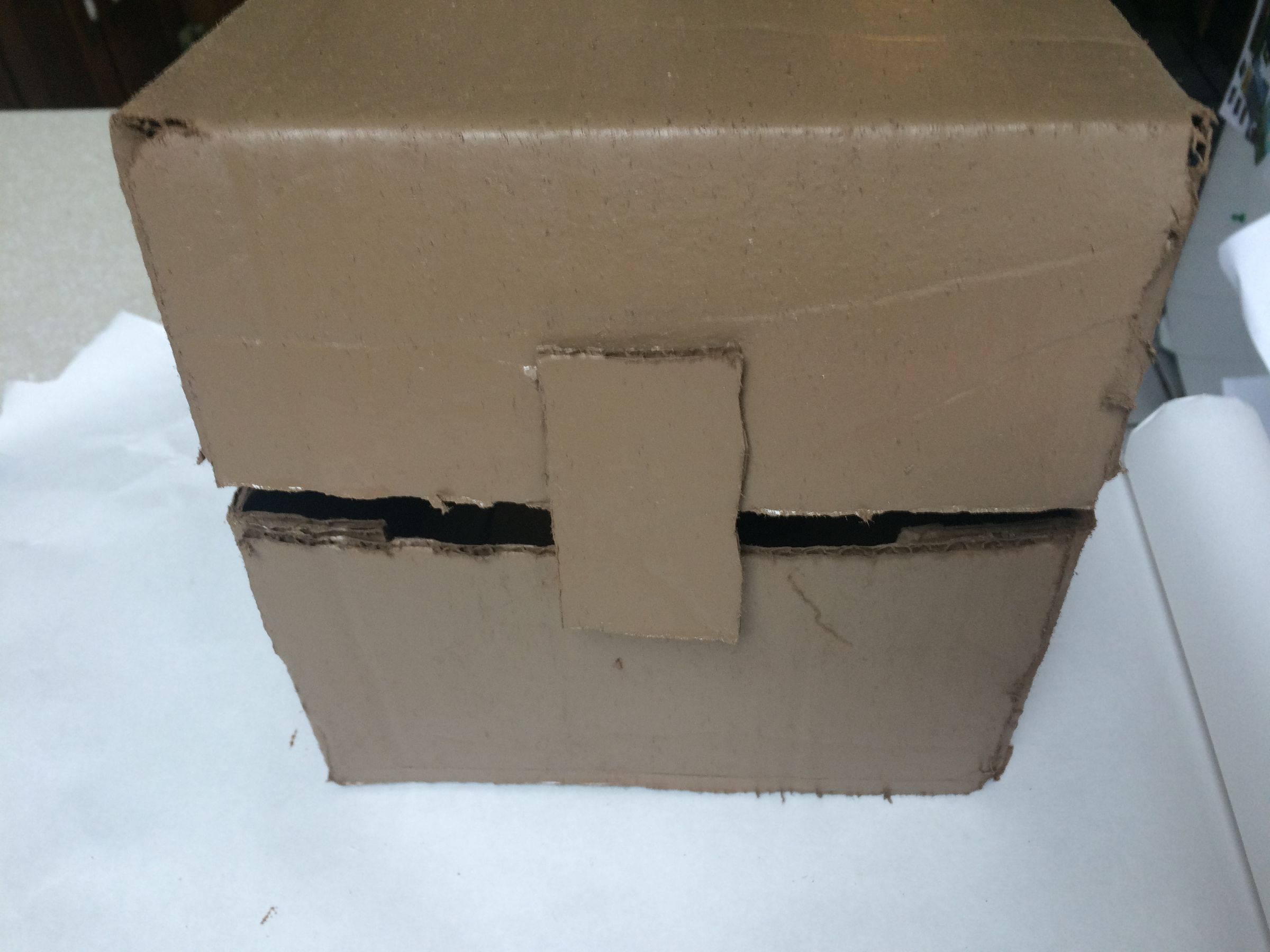 How to Make a Card Board Chest : 11 Steps (with Pictures) - Instructables
