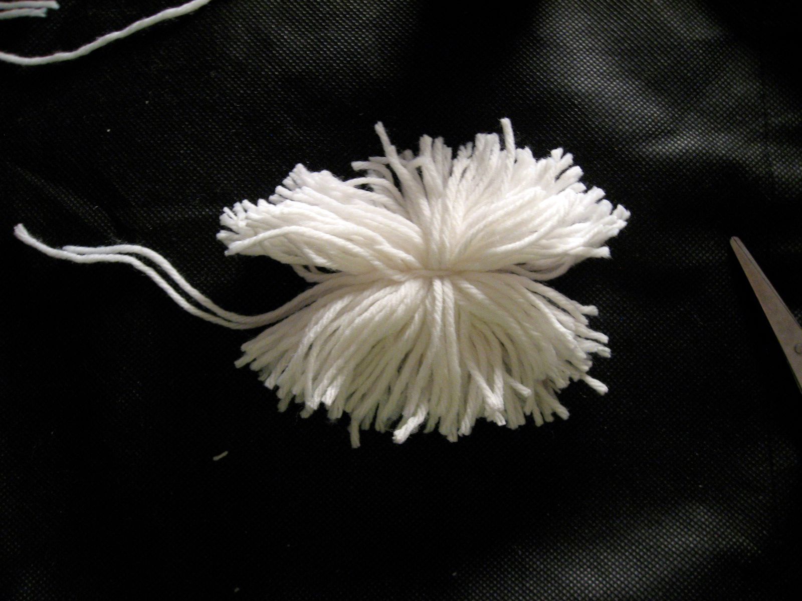 Yarn Puffs : 6 Steps (with Pictures) - Instructables