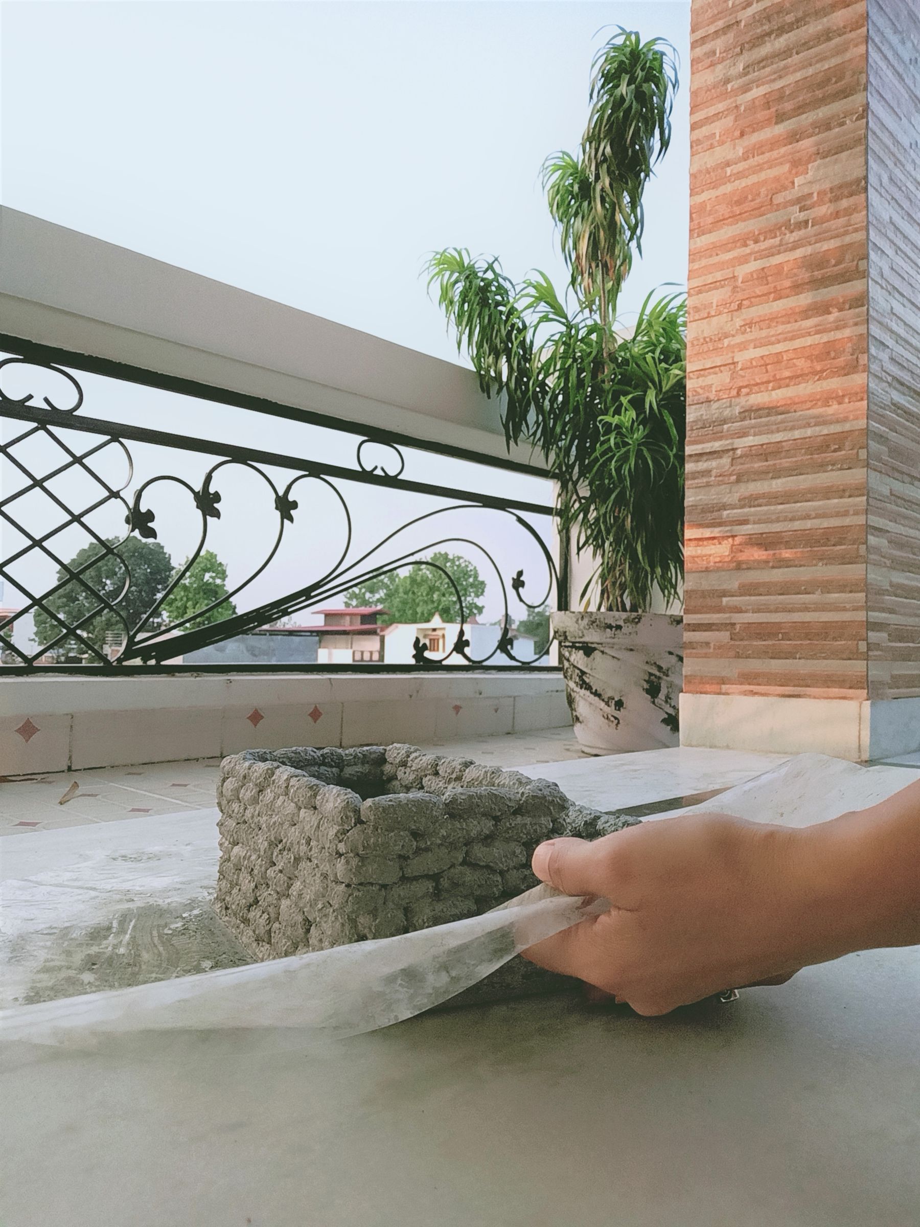 DIY Textured Cement-Styrofoam Planter : 12 Steps (with Pictures ...