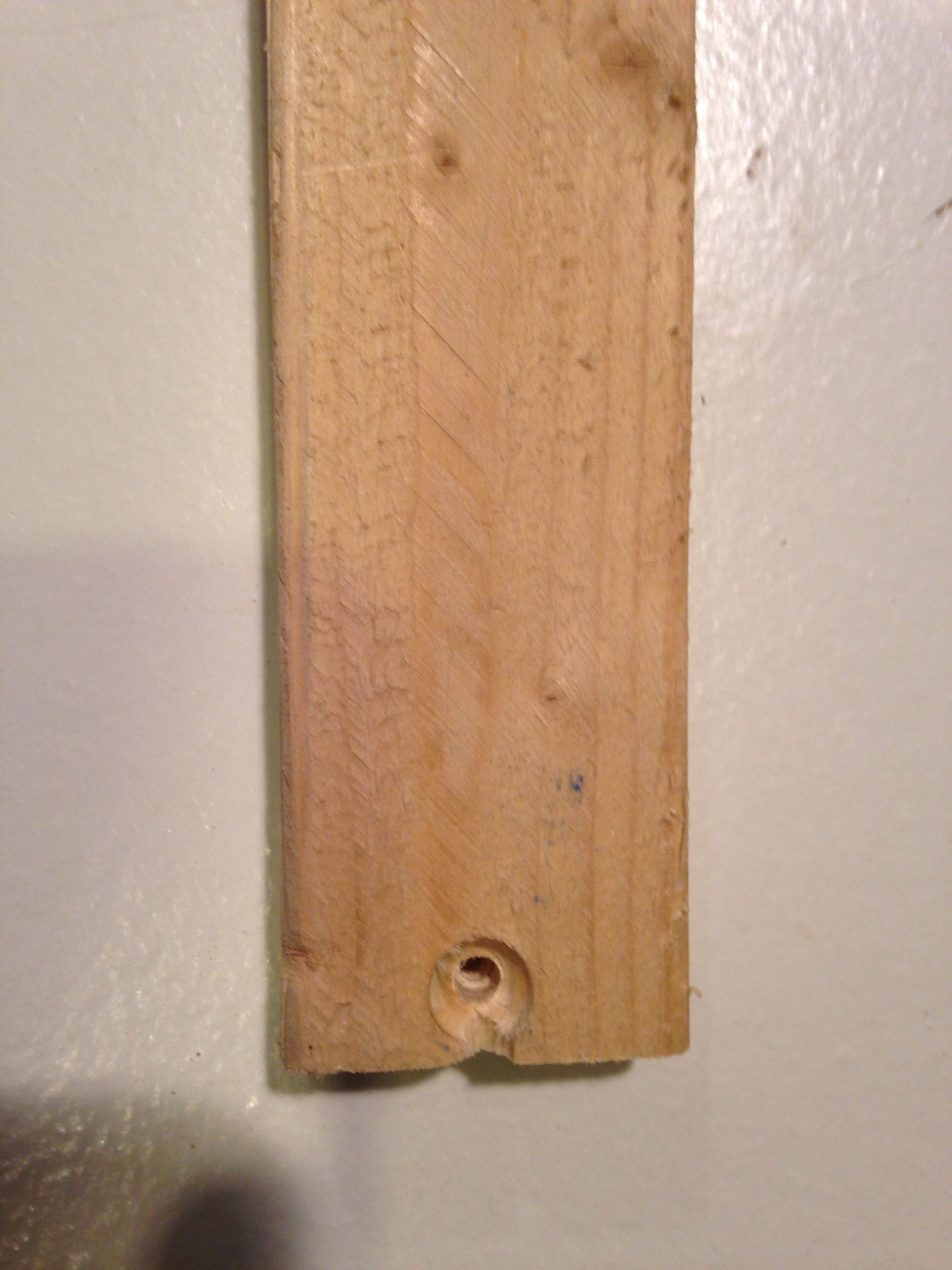 Super Easy Picture Hanging Tool : 5 Steps - Instructables