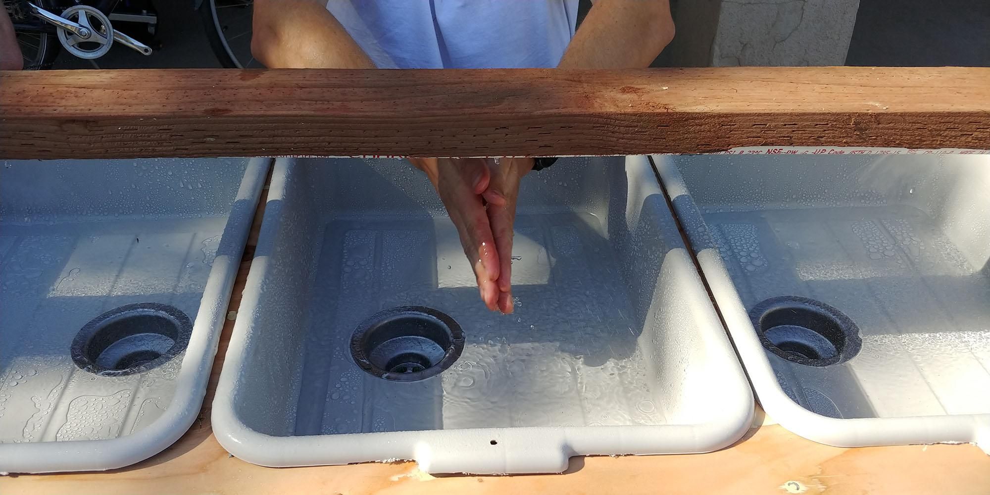Outdoor Handwashing Station : 3 Steps (with Pictures) - Instructables