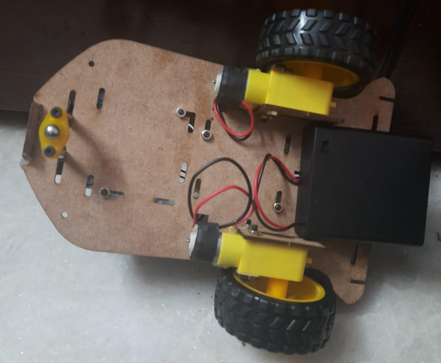 Obstacle Avoiding Robot : 9 Steps - Instructables