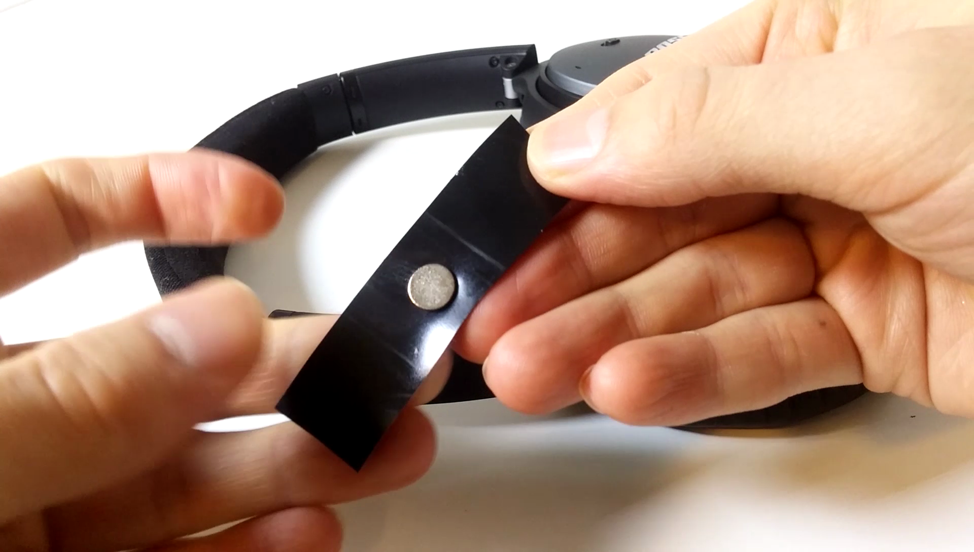 DIY Bluetooth Adapter for ANY Headphones : 11 Steps (with Pictures ...
