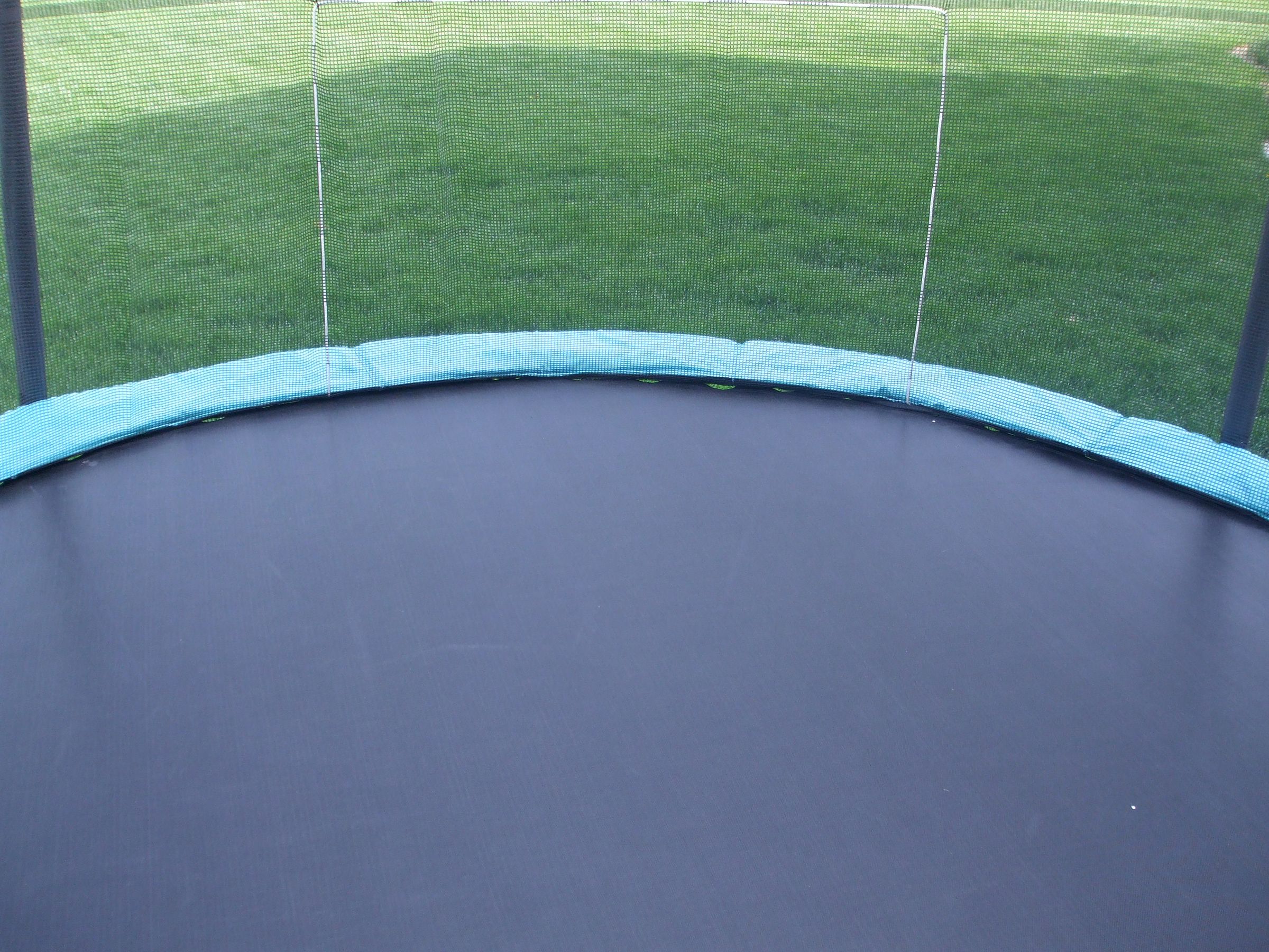 Trampoline Soccer : 4 Steps - Instructables