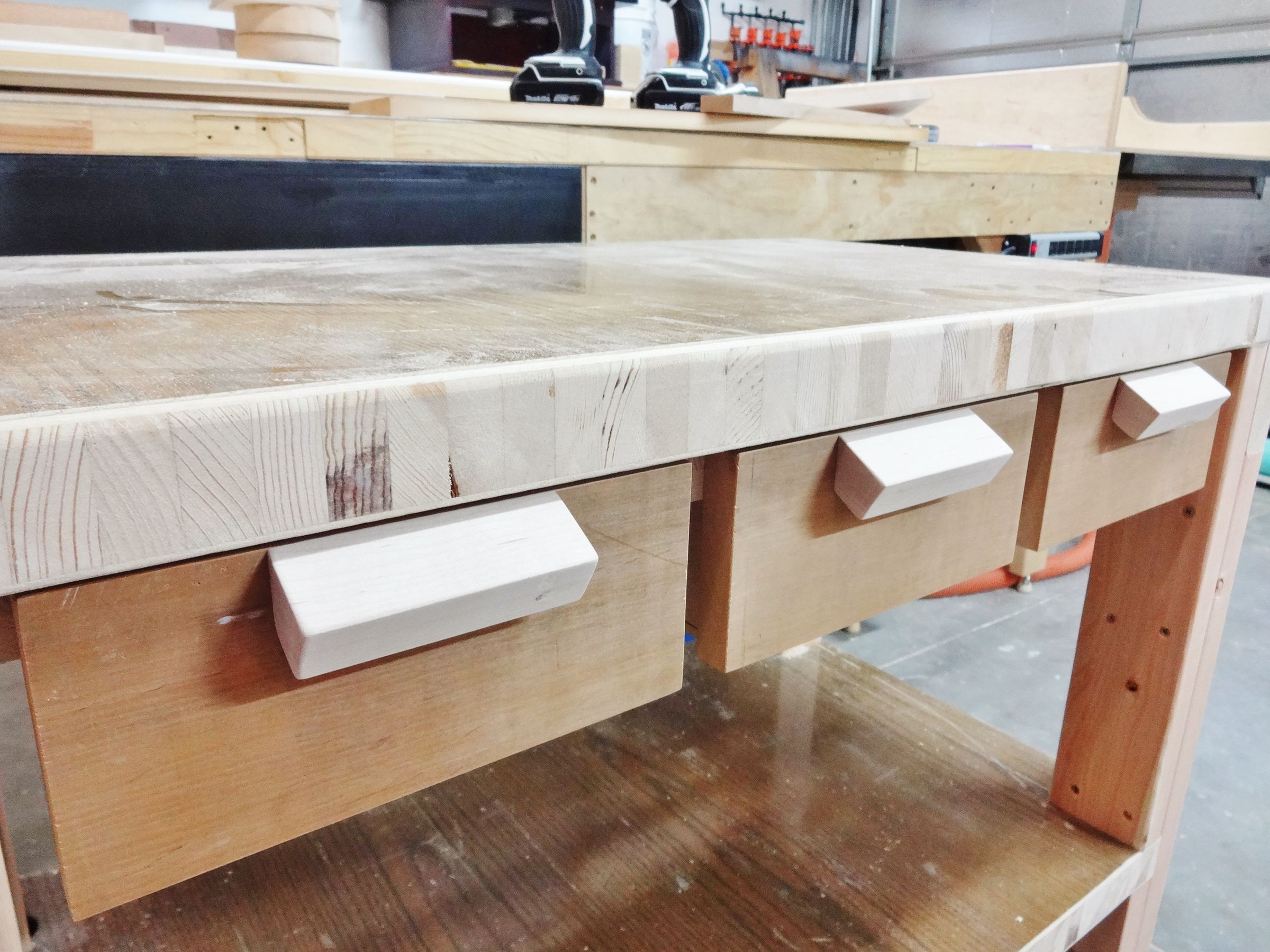 Making Quick & Easy Work Tables : 15 Steps (with Pictures) - Instructables