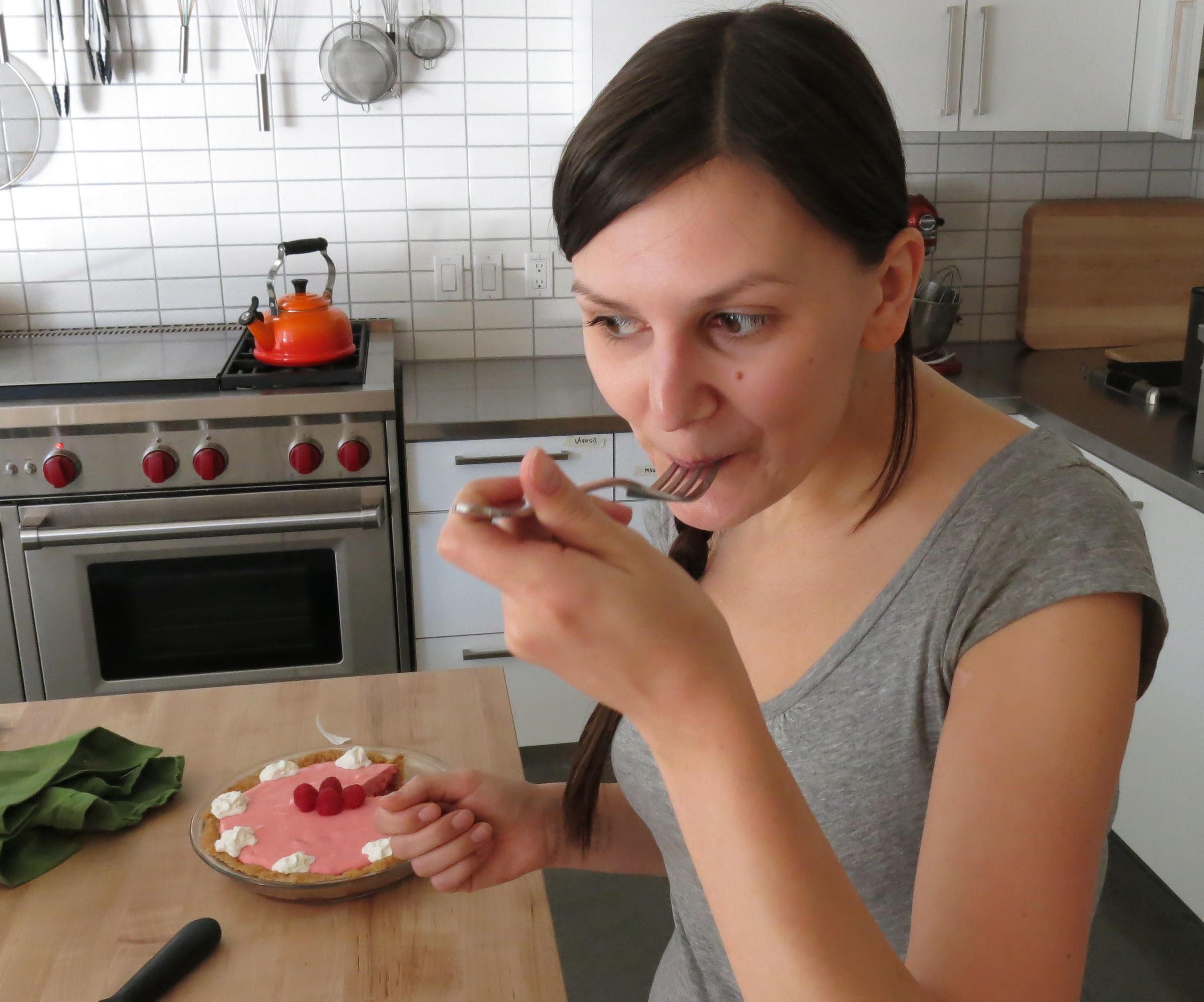 Raspberry Jello Pie : 7 Steps (with Pictures) - Instructables