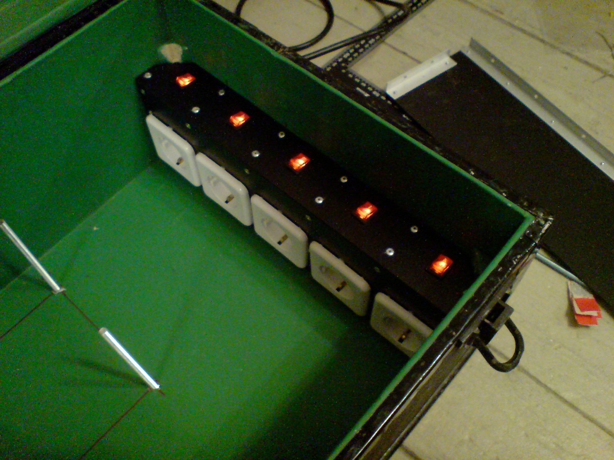 XXL Switchbox With Extra Storage : 7 Steps - Instructables