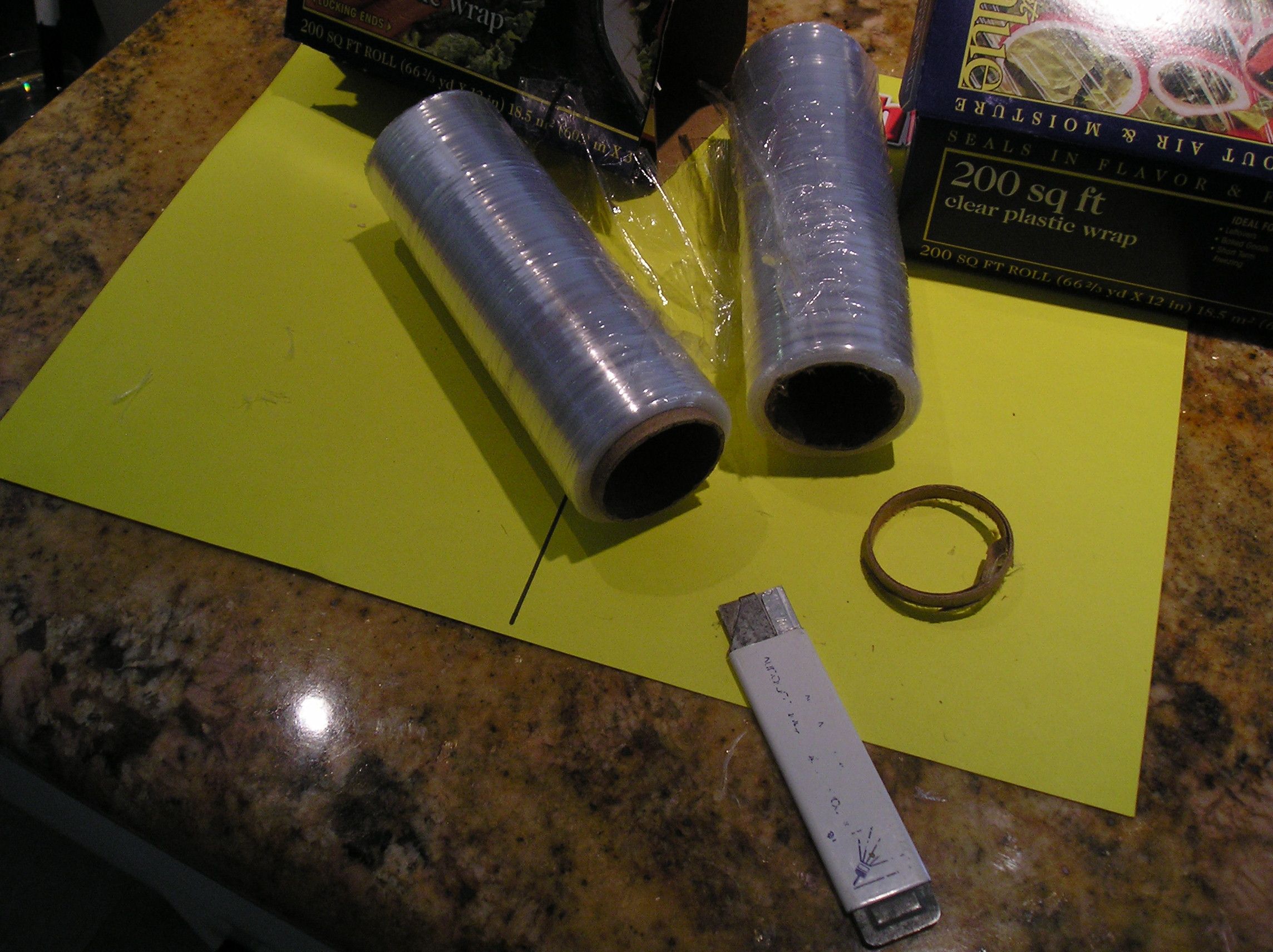 How to Mini-Size a Roll of Saran Wrap : 6 Steps (with Pictures ...