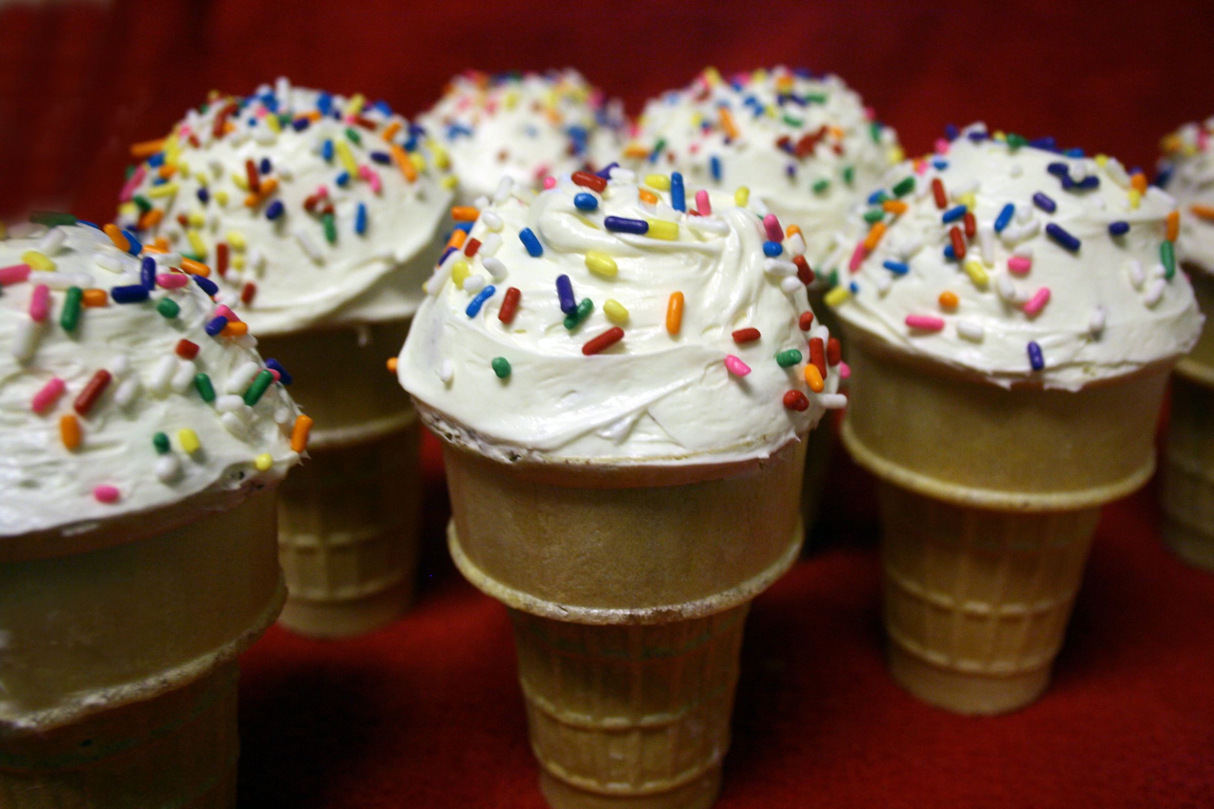 Cupcake Cones : 4 Steps (with Pictures) - Instructables