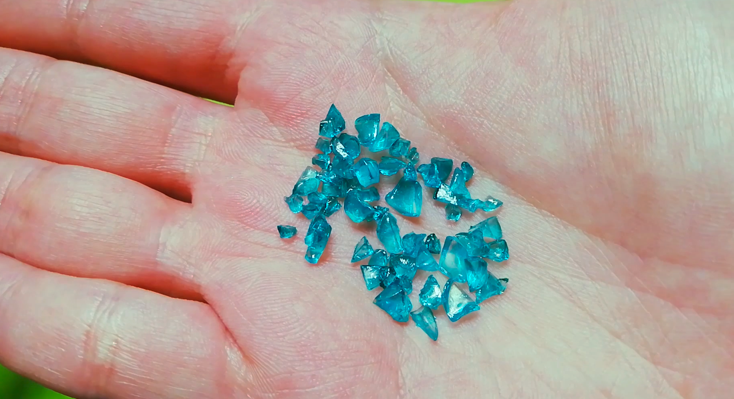 Translucent Plastic Bottle Gemstones : 6 Steps - Instructables
