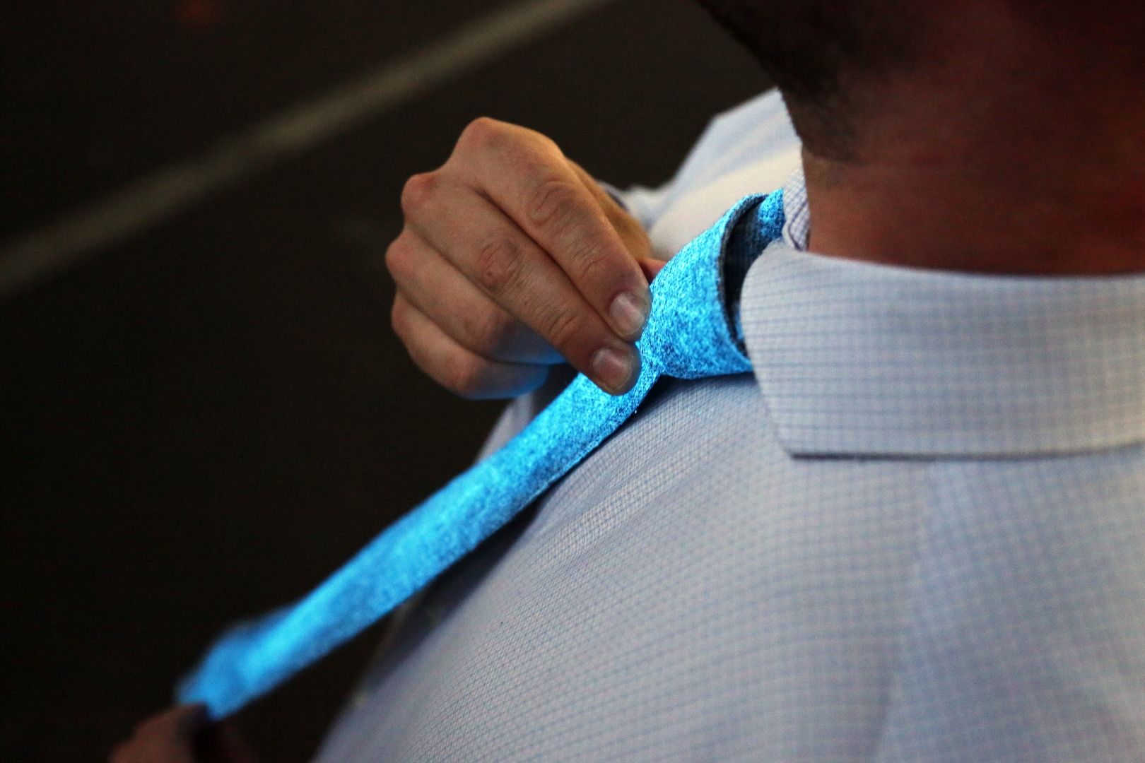 Glow Tie : 7 Steps (with Pictures) - Instructables