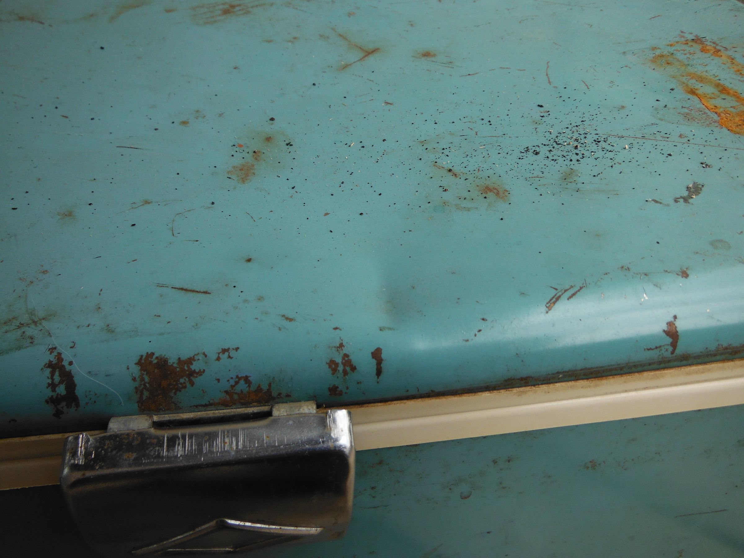 Restoring a Vintage Cooler : 10 Steps (with Pictures) - Instructables
