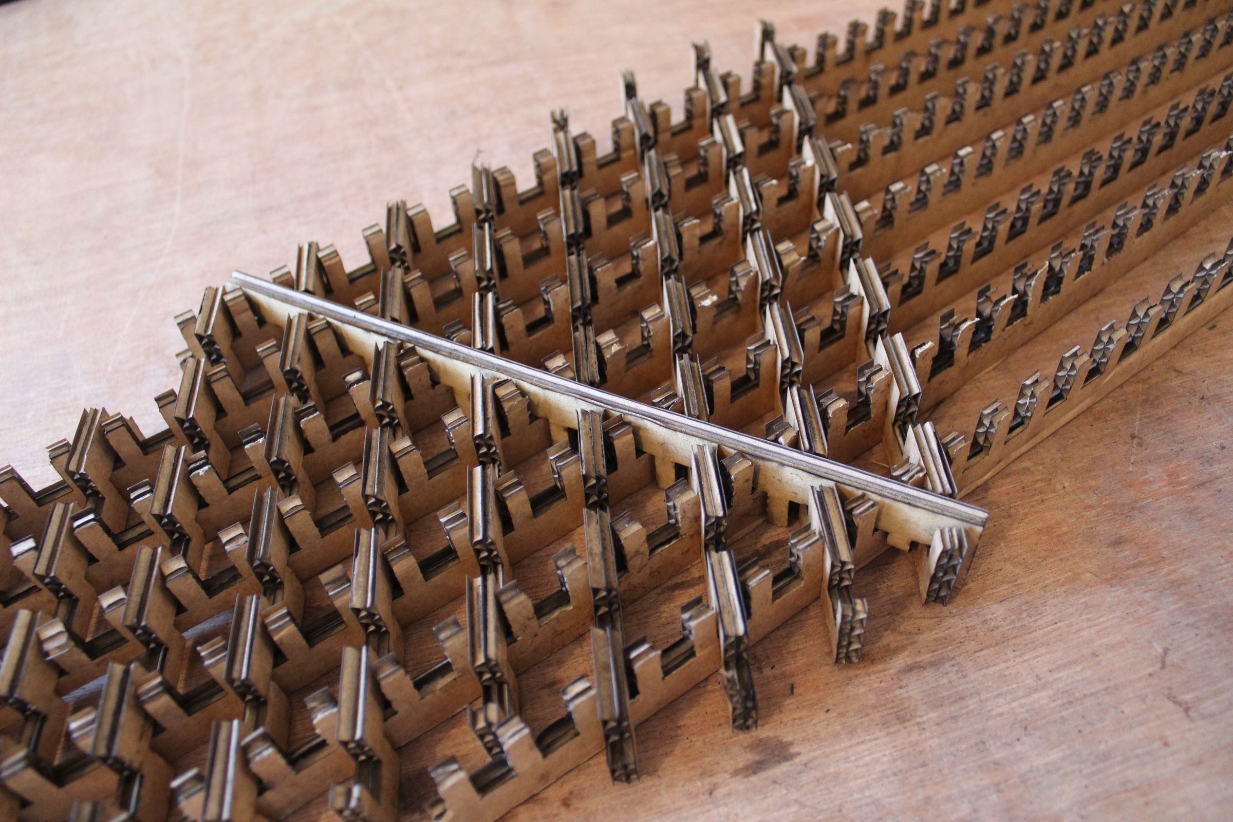 Quarter Iso-grid Cardboard Longboard : 15 Steps (with Pictures ...