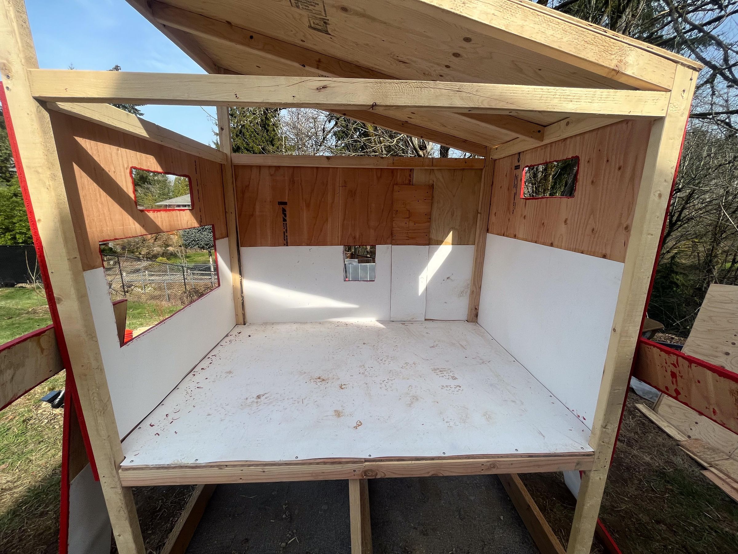 Build a DIY Chicken Palace : 7 Steps (with Pictures) - Instructables