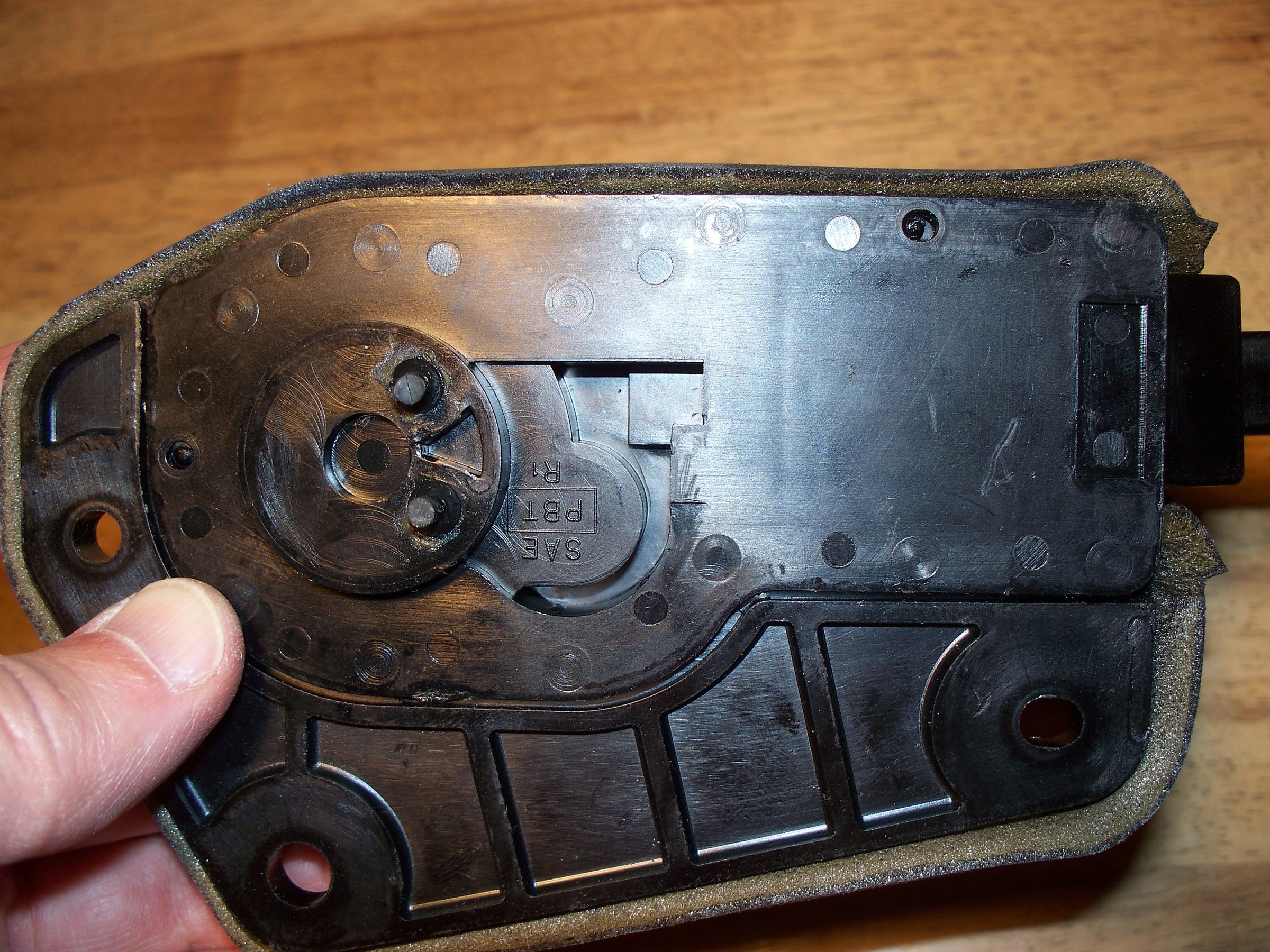 Honda Odyssey Rear Window Motor Repair : 8 Steps - Instructables