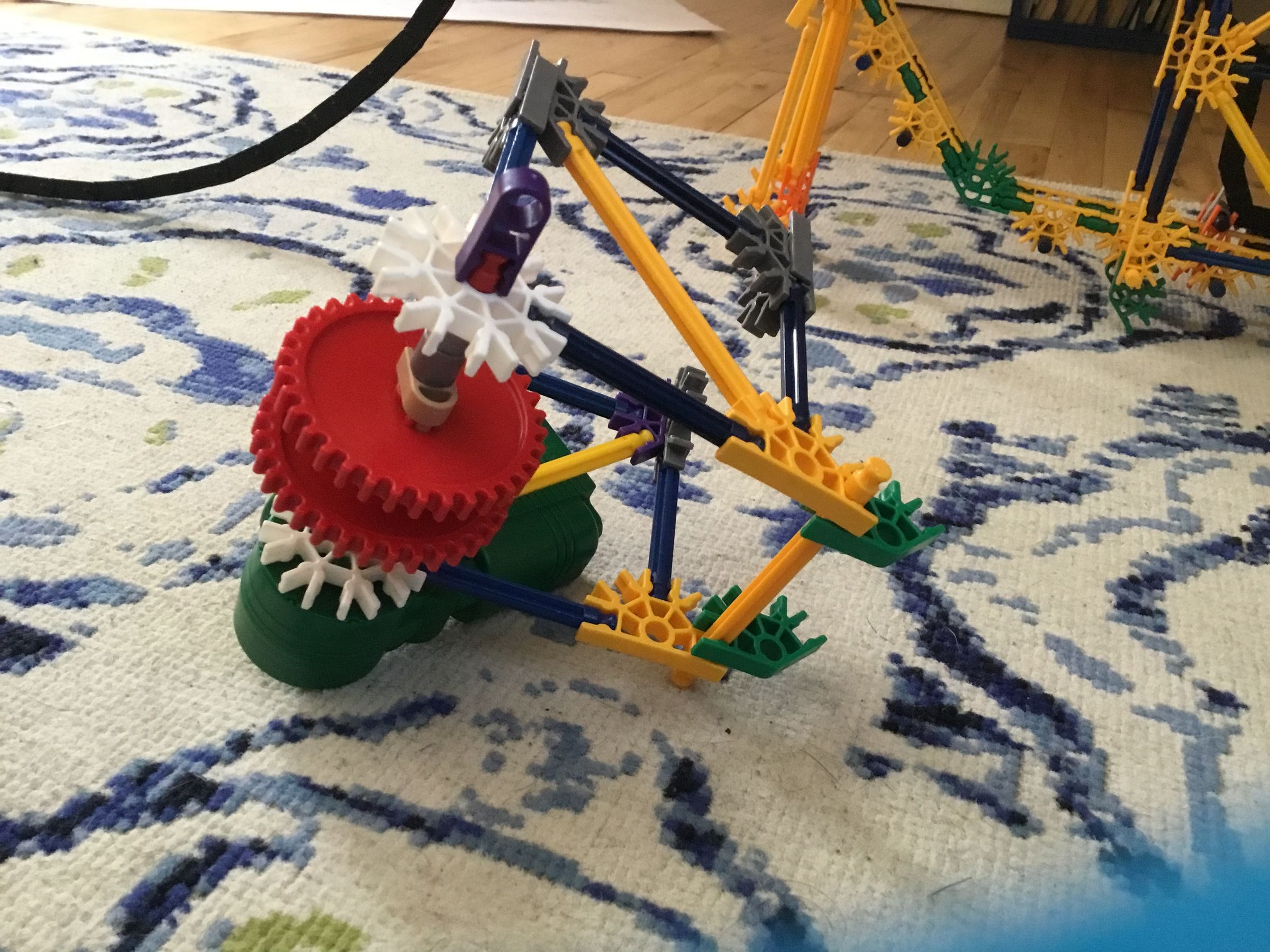 K’nex Triangle Lift : 3 Steps - Instructables