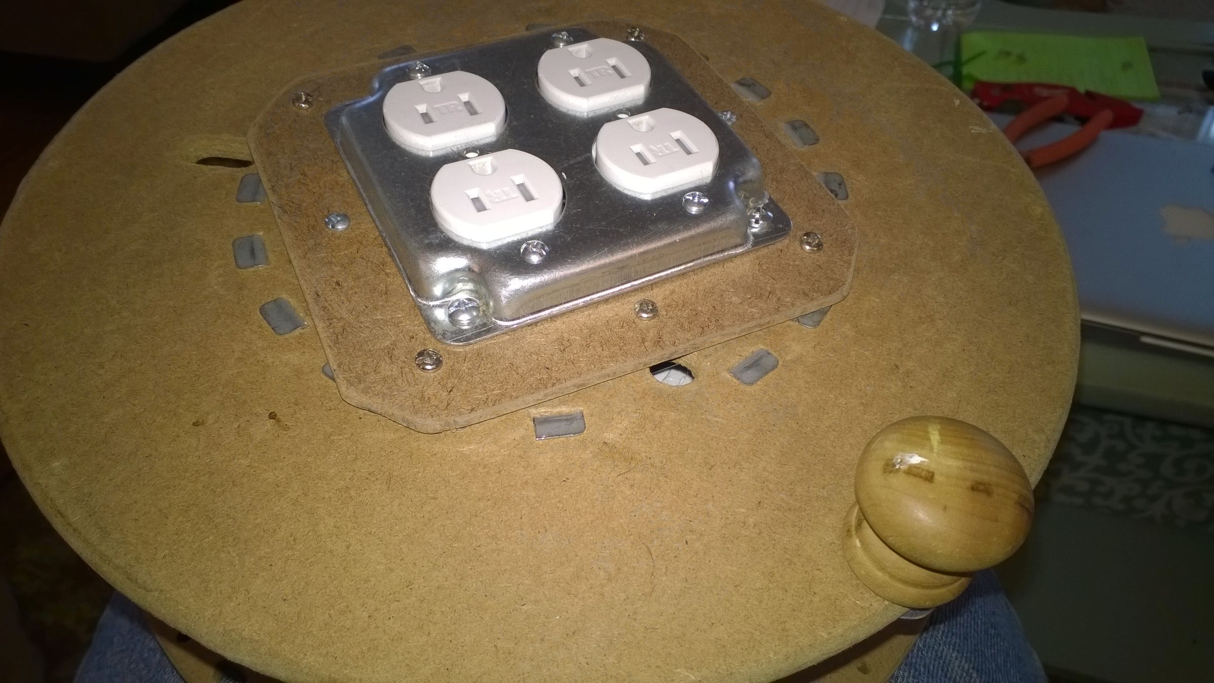 Extension Cord Reel : 4 Steps (with Pictures) - Instructables