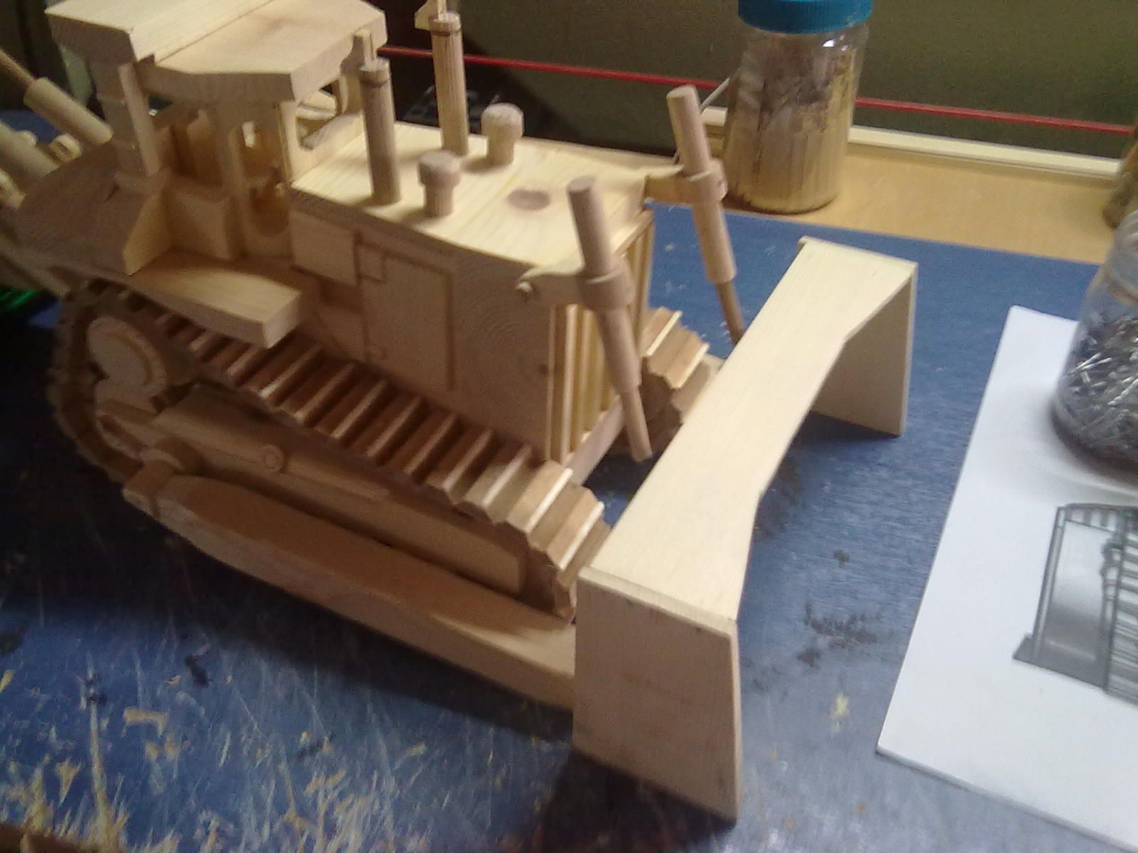 Caterpillar D11 T : 4 Steps (with Pictures) - Instructables
