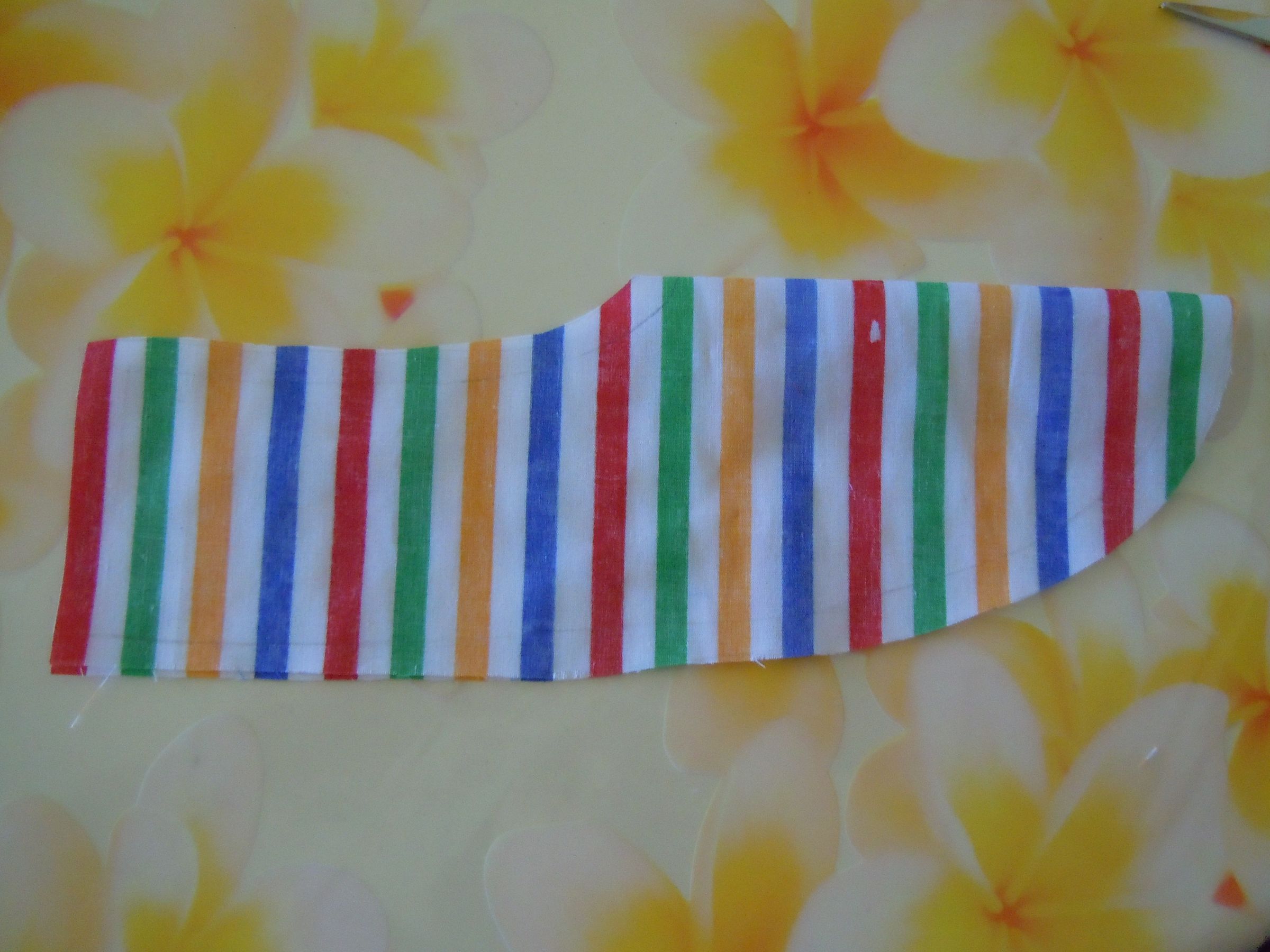 Reversible Soft Slipper Shoes : 7 Steps (with Pictures) - Instructables