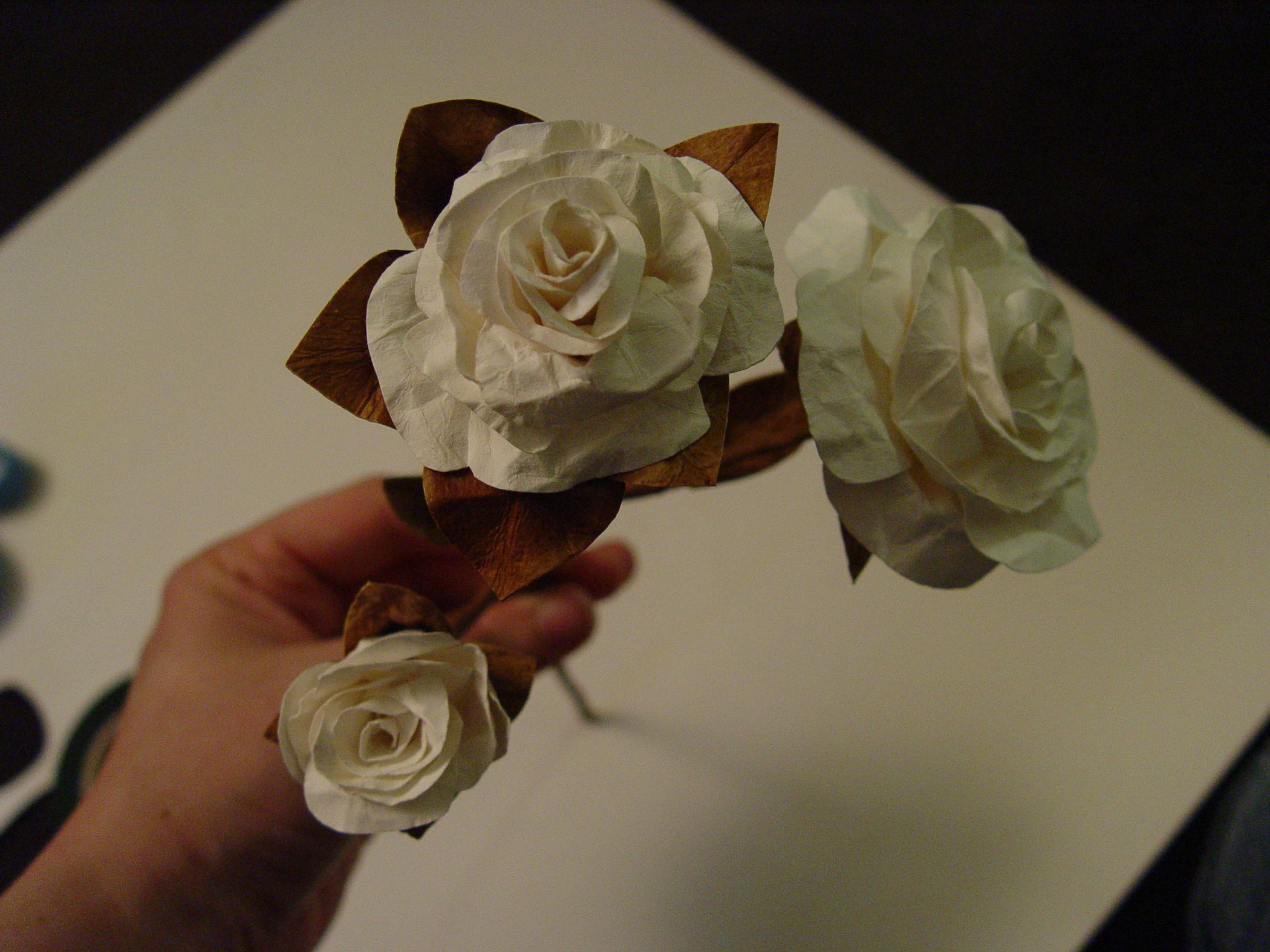 Simple Paper Flowers : 7 Steps (with Pictures) - Instructables