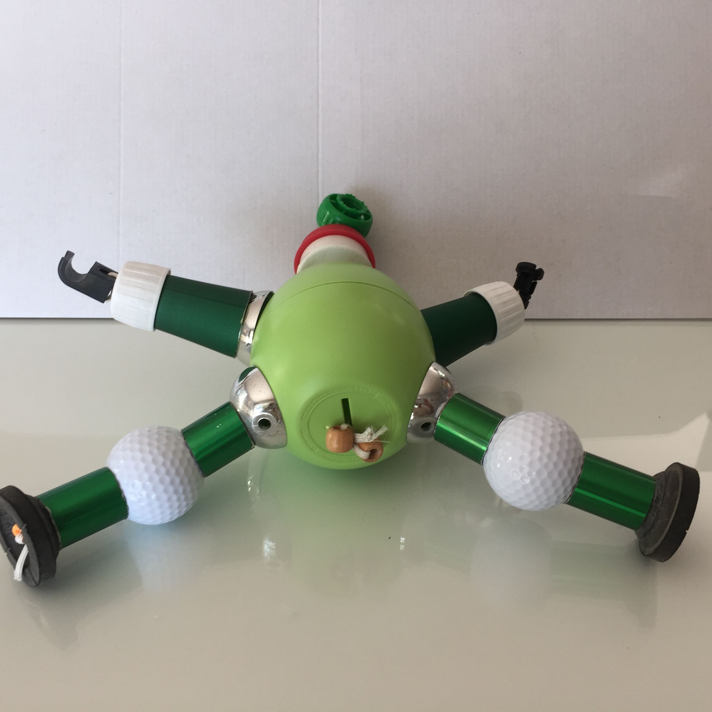 Upcycled Green Robot : 5 Steps - Instructables