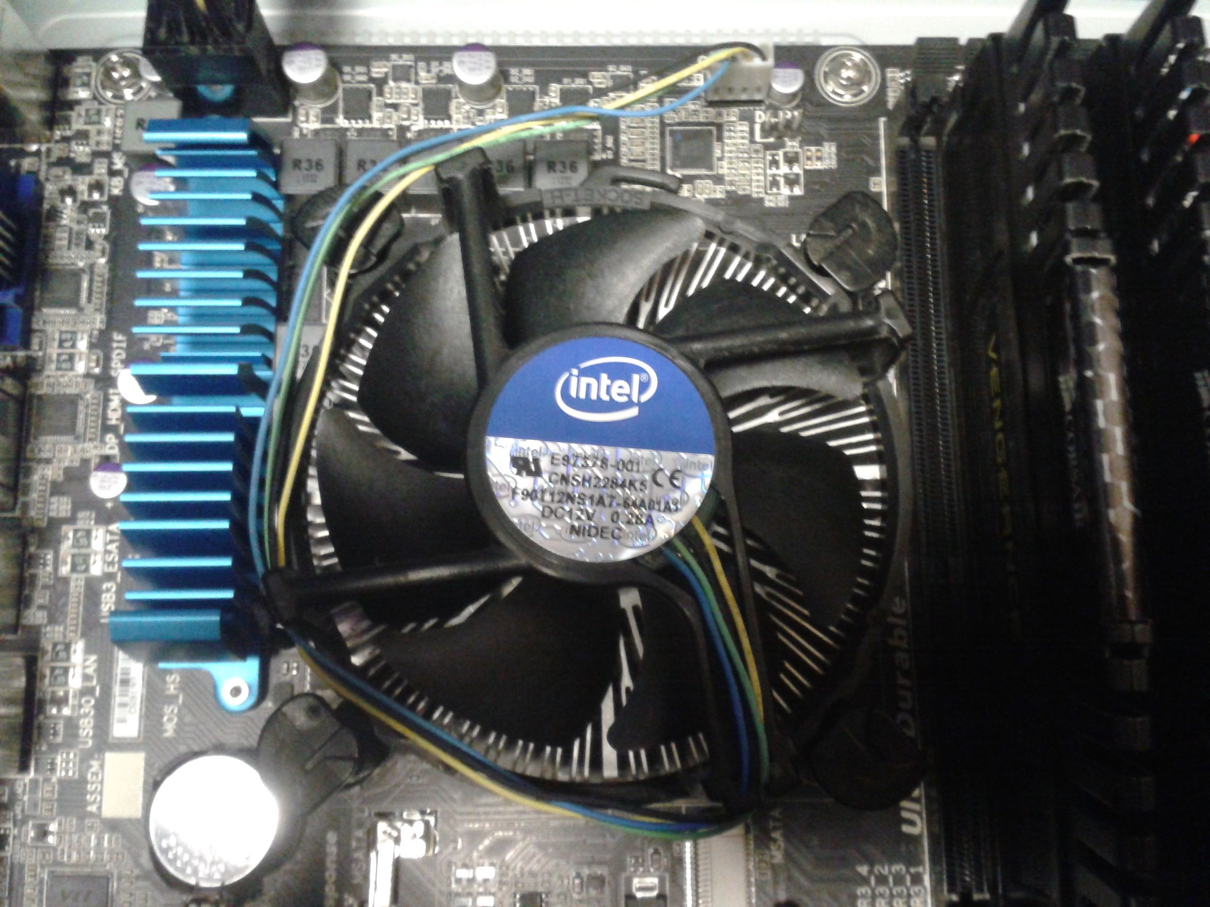 Assembling a Desktop Computer : 20 Steps (with Pictures) - Instructables