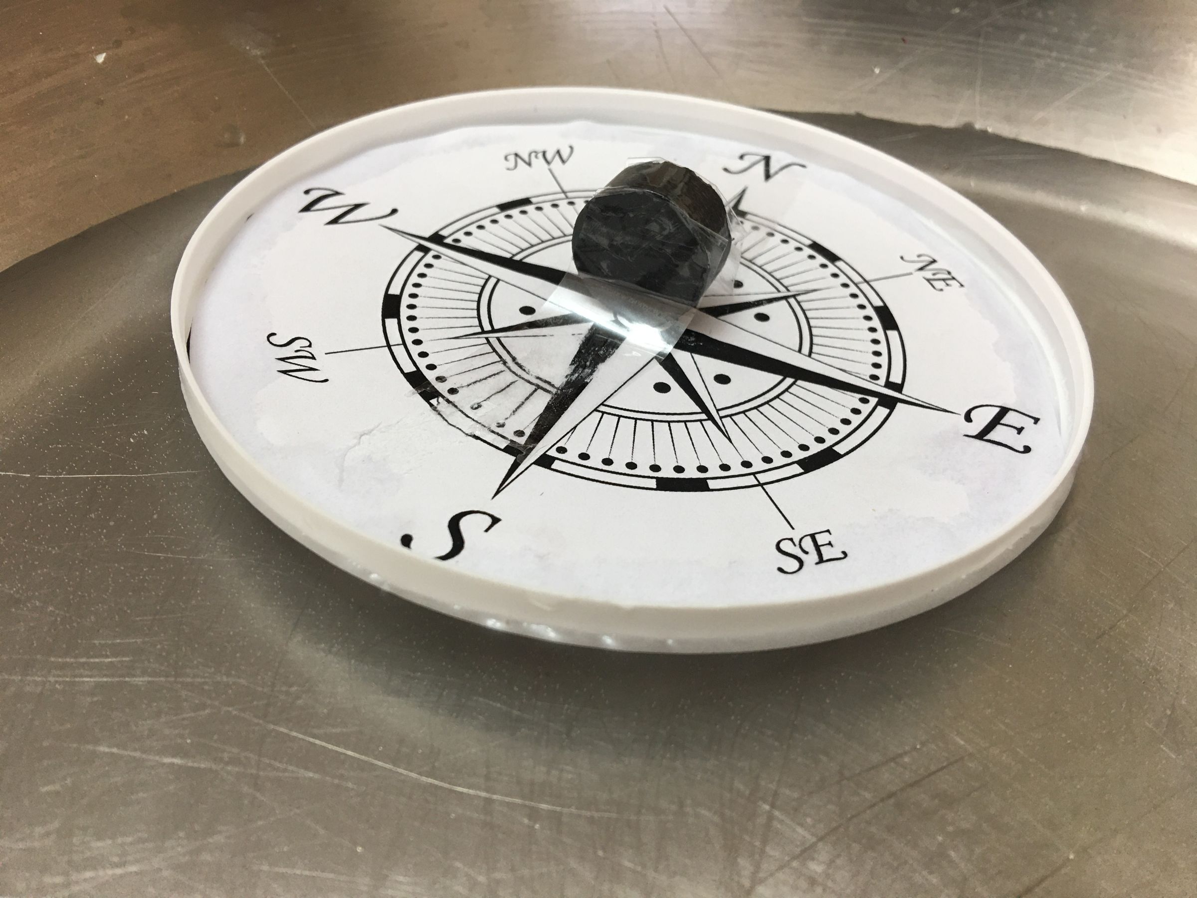 Make Your Own Working Compass ! : 5 Steps - Instructables