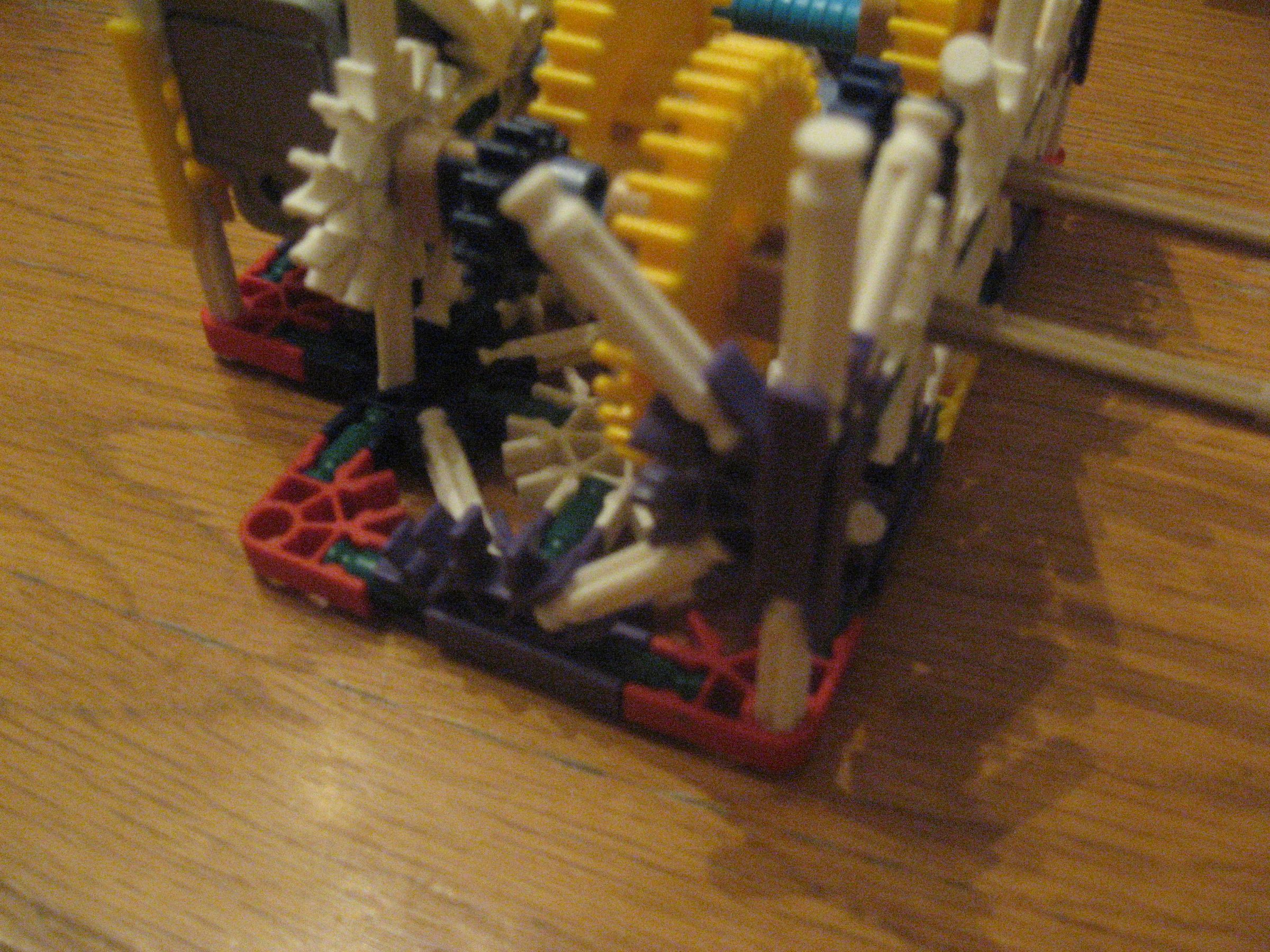 K'nex Gearbox: Make Your K'nex Motor 6x Faster! : 9 Steps - Instructables