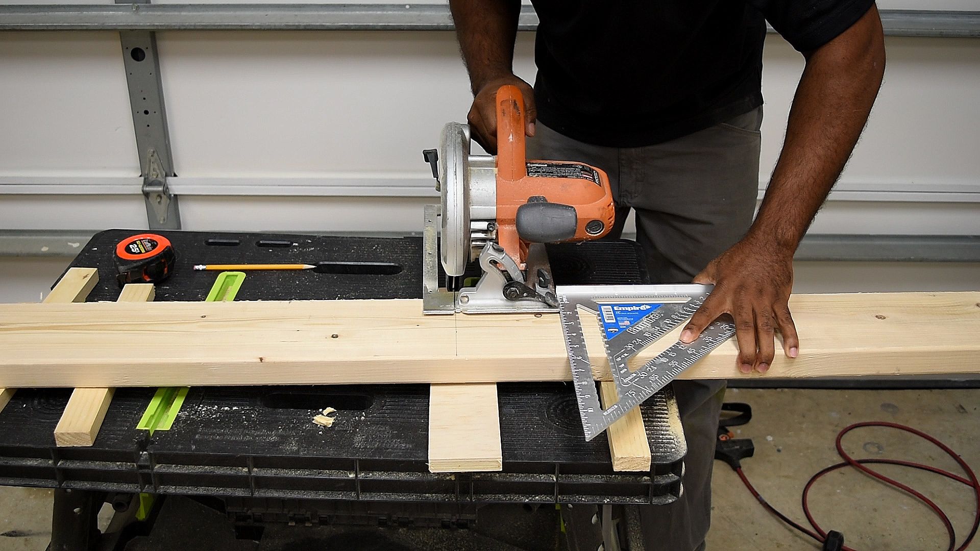 How to Make a $7 Floating Shelf : 6 Steps (with Pictures) - Instructables
