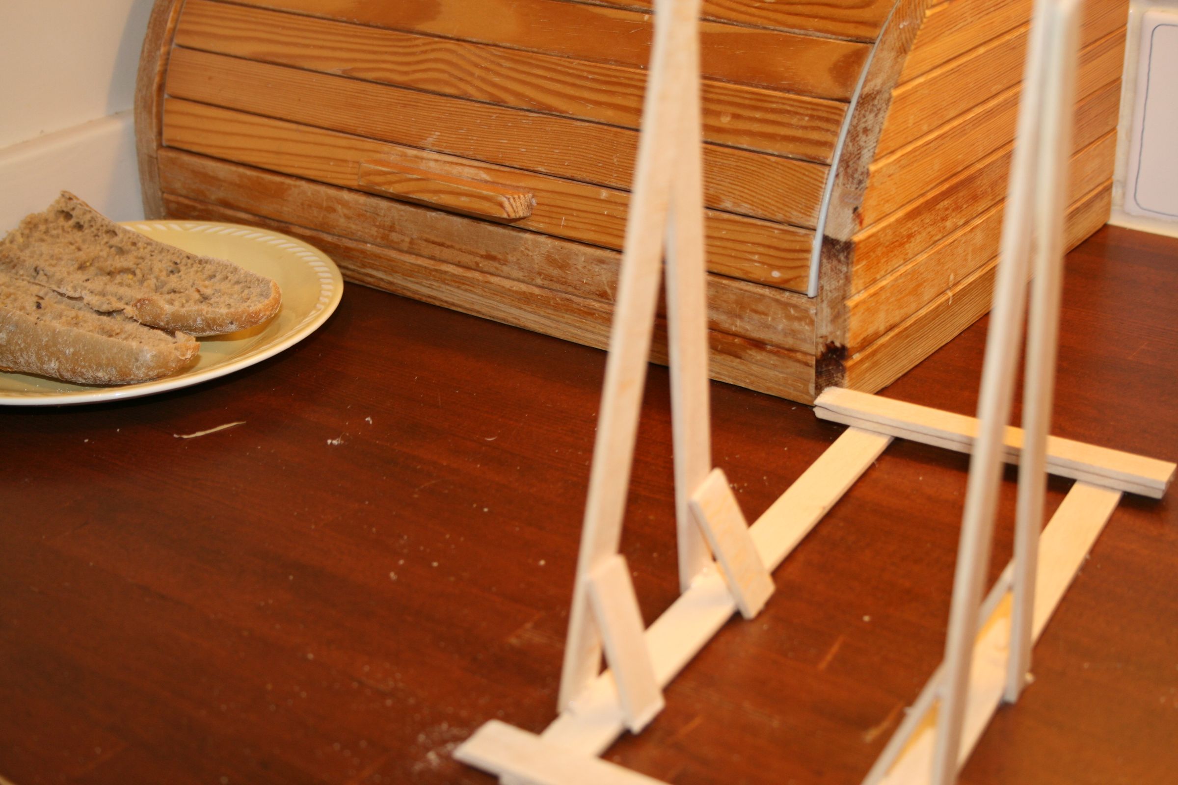 How to Make a Mini Trebuchet Catapult : 10 Steps - Instructables
