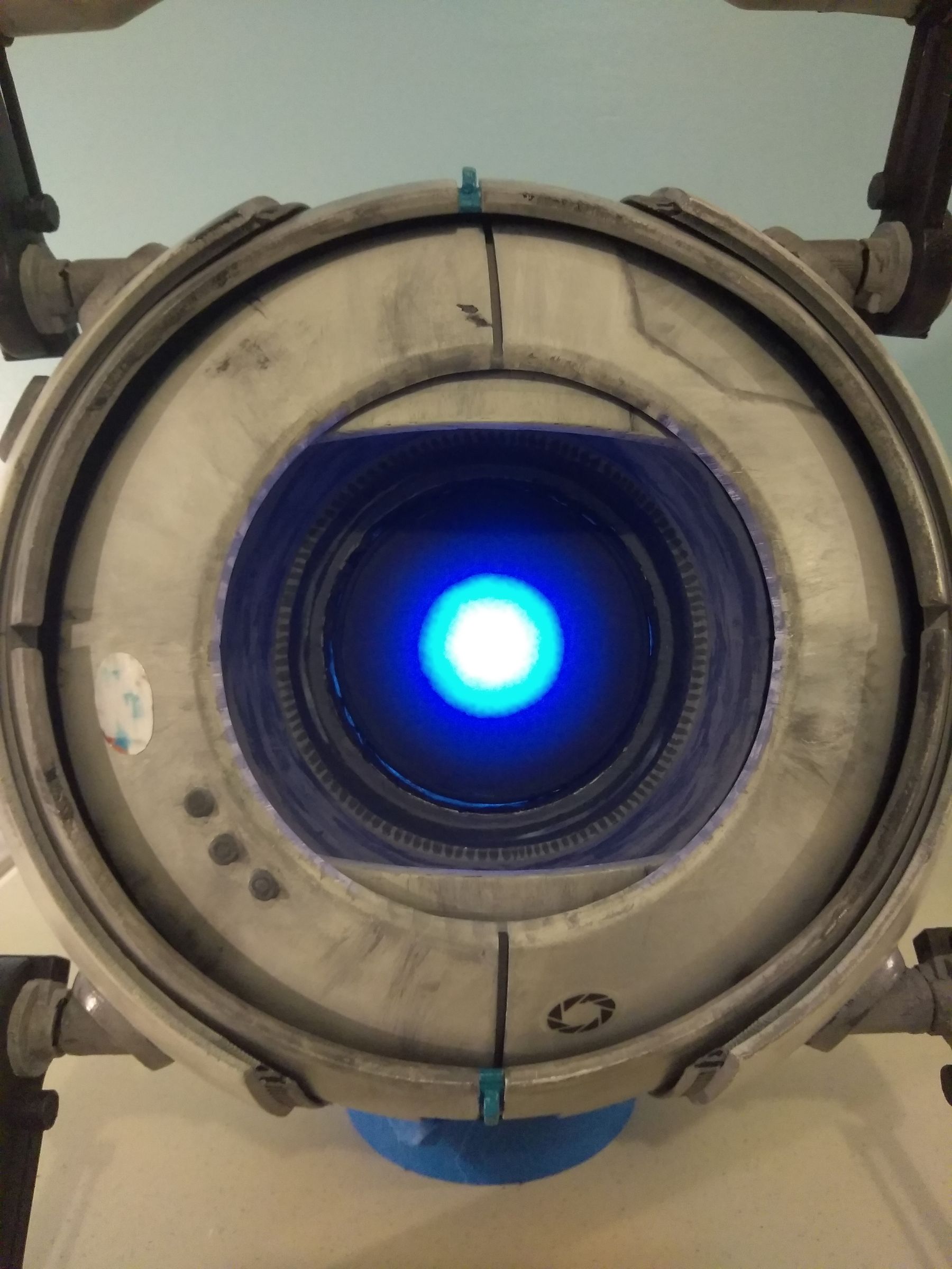 Animatronic Wheatley V2.0 : 9 Steps (with Pictures) - Instructables