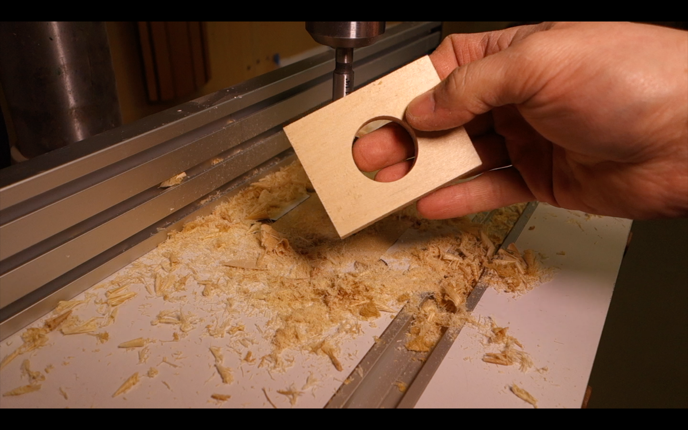 Make It - Adjustable Router Fence : 7 Steps (with Pictures) - Instructables