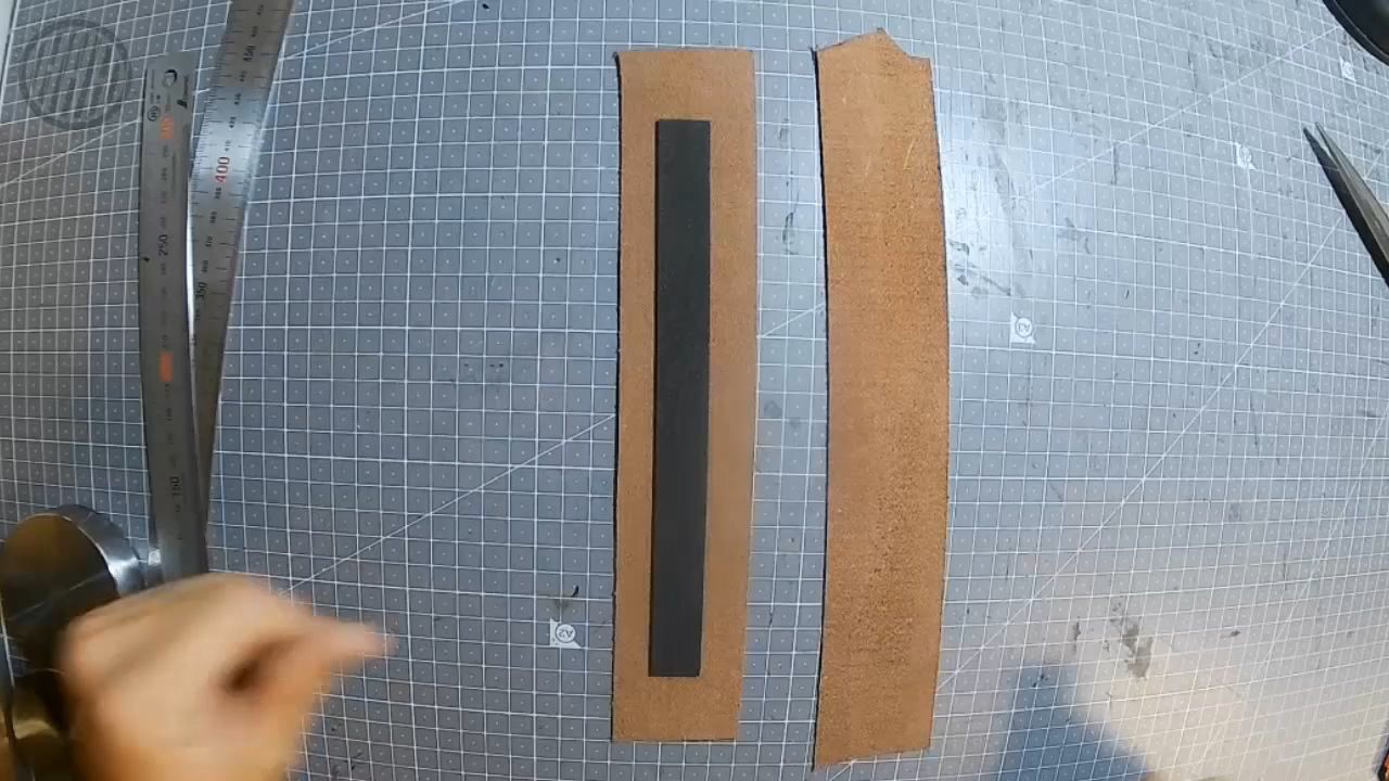 Leather Strap Clutch : 11 Steps (with Pictures) - Instructables