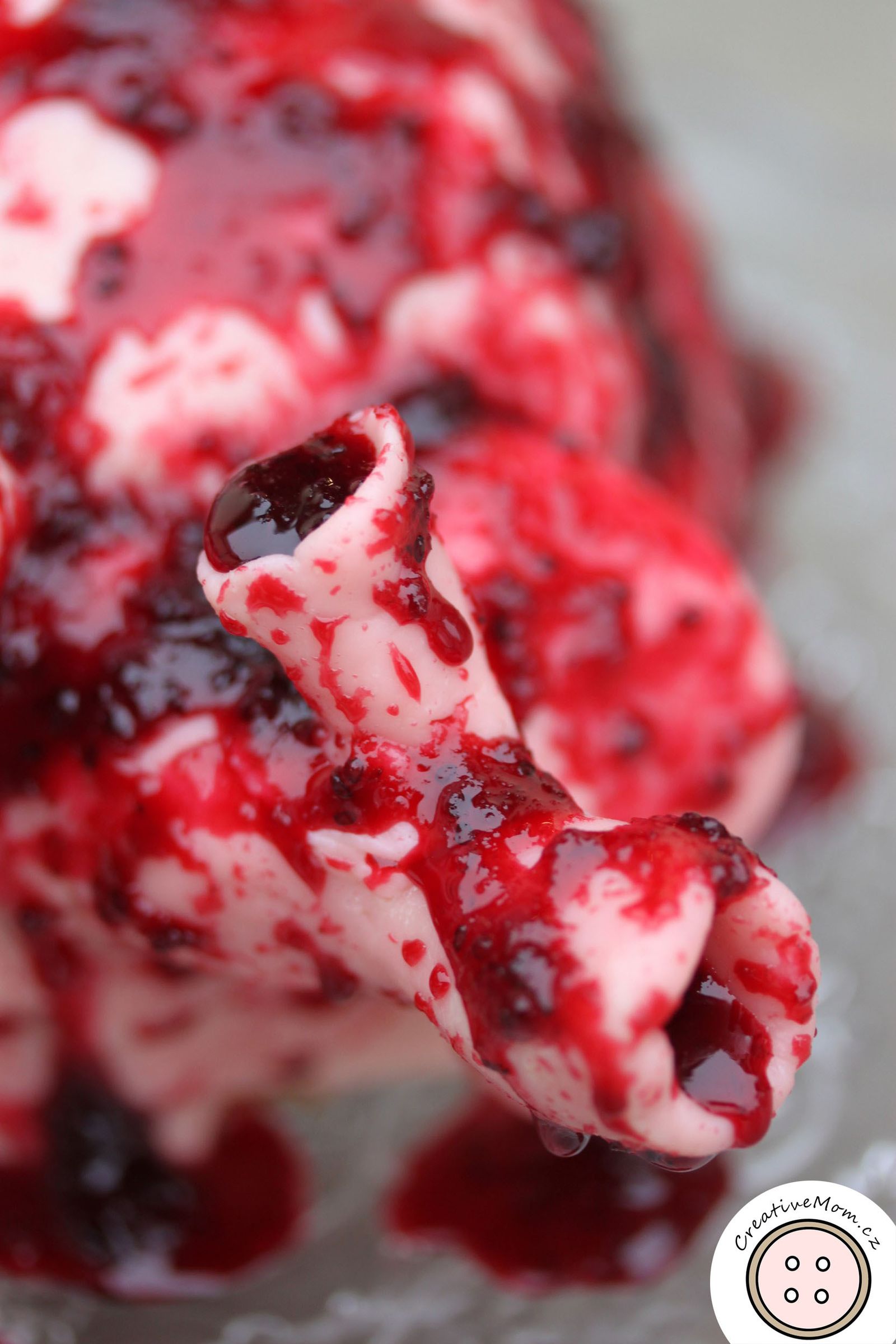 Sweet Valentine - Human Heart Cake : 8 Steps (with Pictures ...