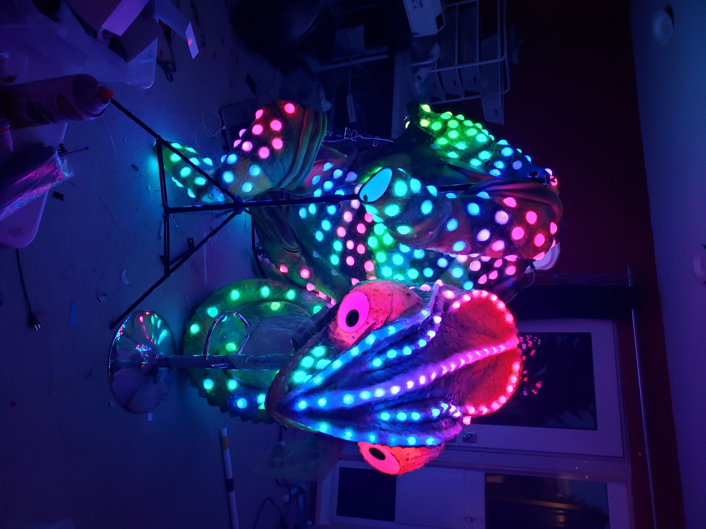 LED Color Sensing Chameleon Costume : 20 Steps (with Pictures ...