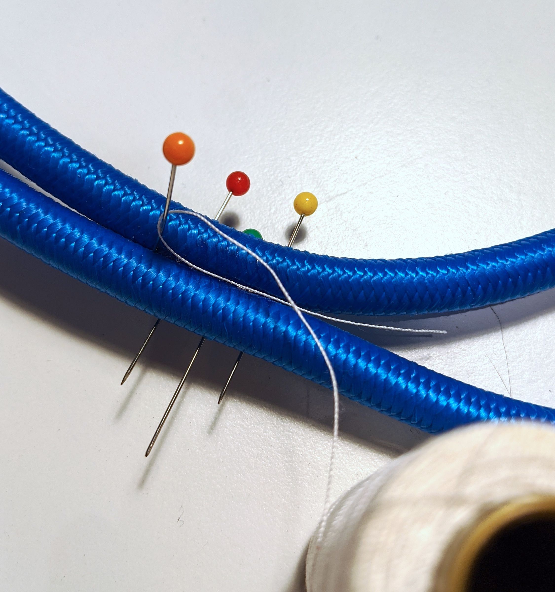 Super Easy Rope'n'Thread Statement Necklace : 7 Steps (with Pictures ...