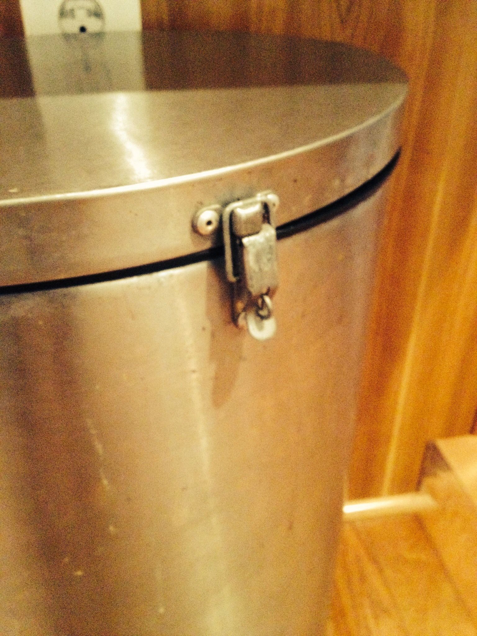 Dog Proof Trash Can - Instructables