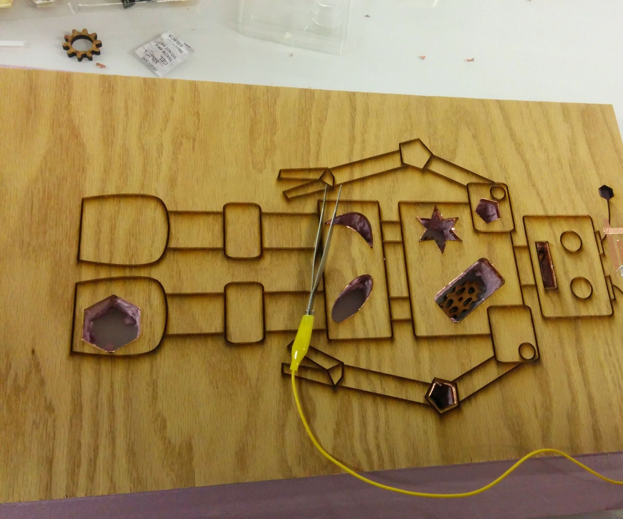 Tampa Hackerspace Robot Operation Style Game Using Chibitronics : 5 Steps (with Pictures ...