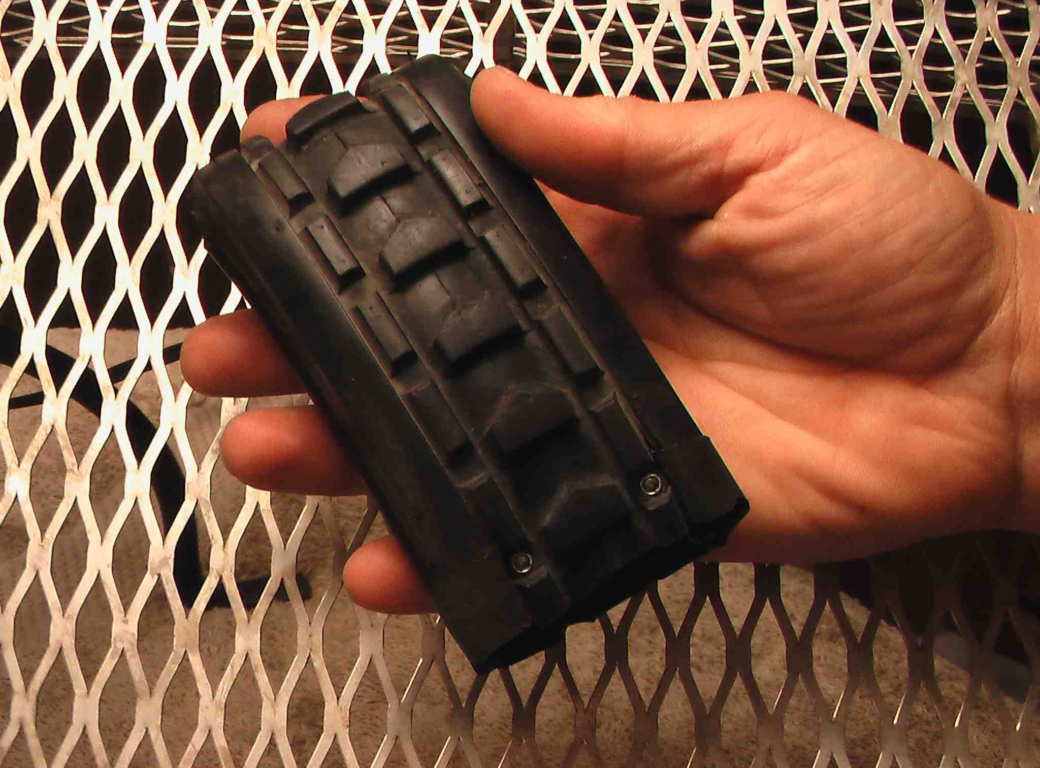 Knobby All Terrain Rubber Wallet With Optional Smack-lights : 6 Steps ...