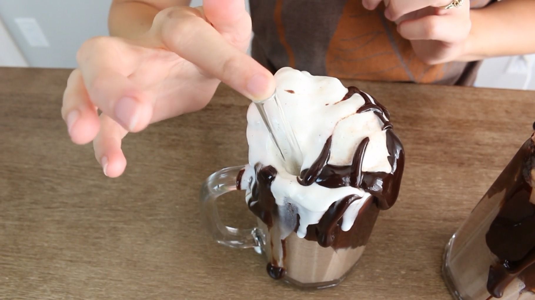 Kit Kat Milkshake Chocolate/Vanilla : 8 Steps (with Pictures ...