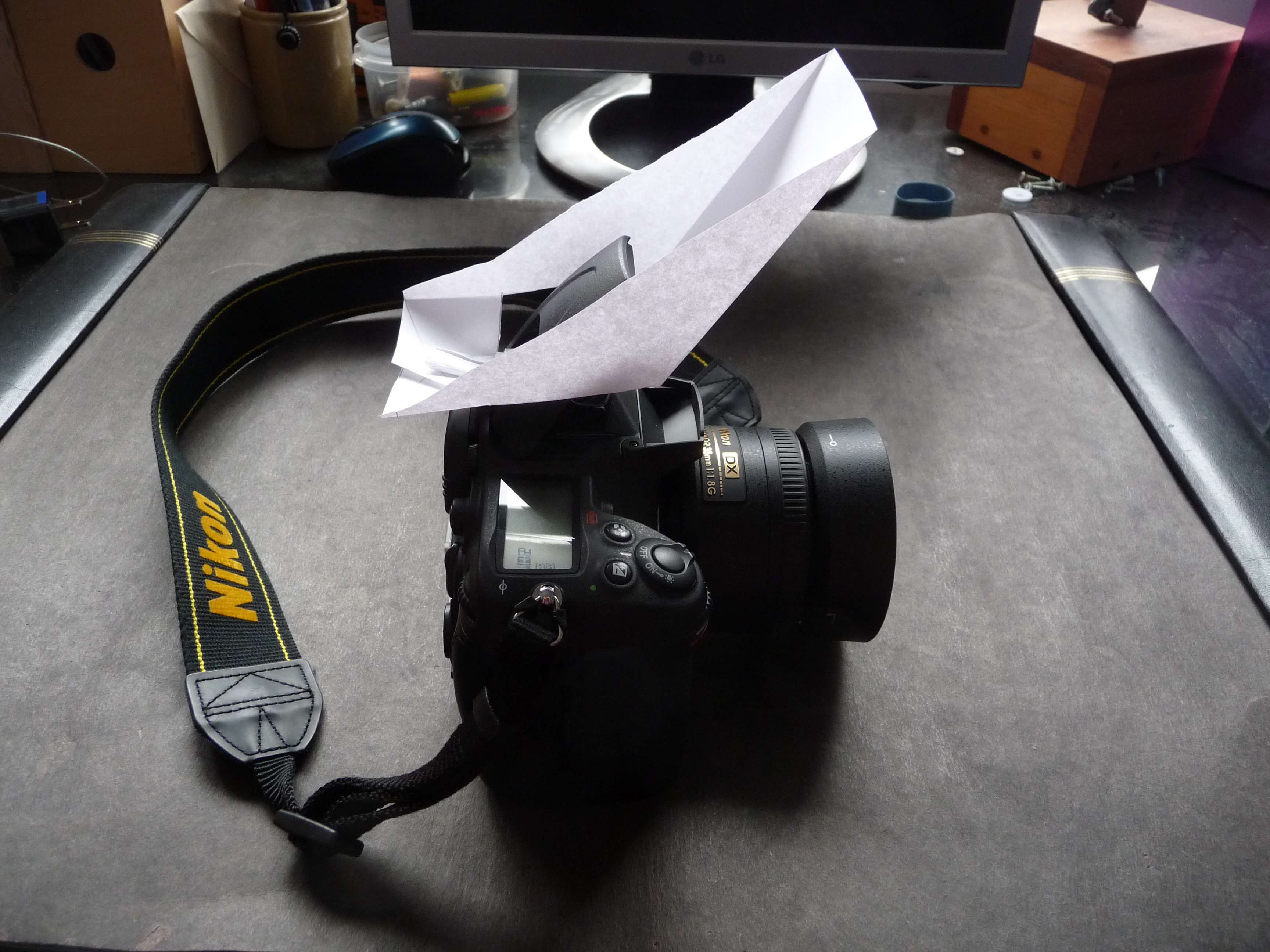 Printable Paper Pop-Up Flash Diffuser/Reflector : 4 Steps - Instructables