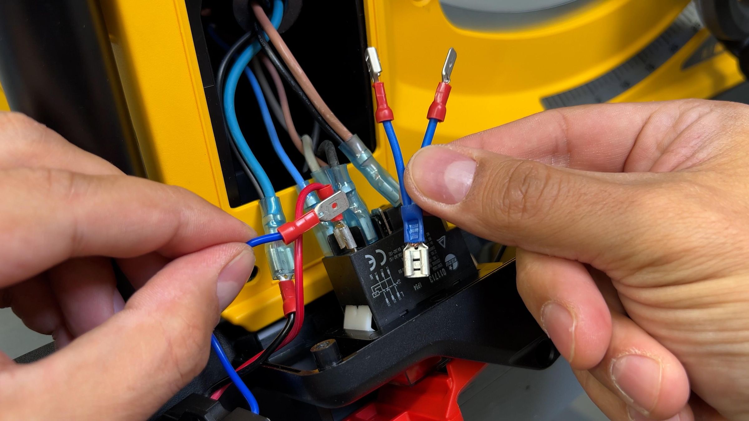 Adding a Soft Start Feature to Any Power Tool : 9 Steps (with Pictures ...