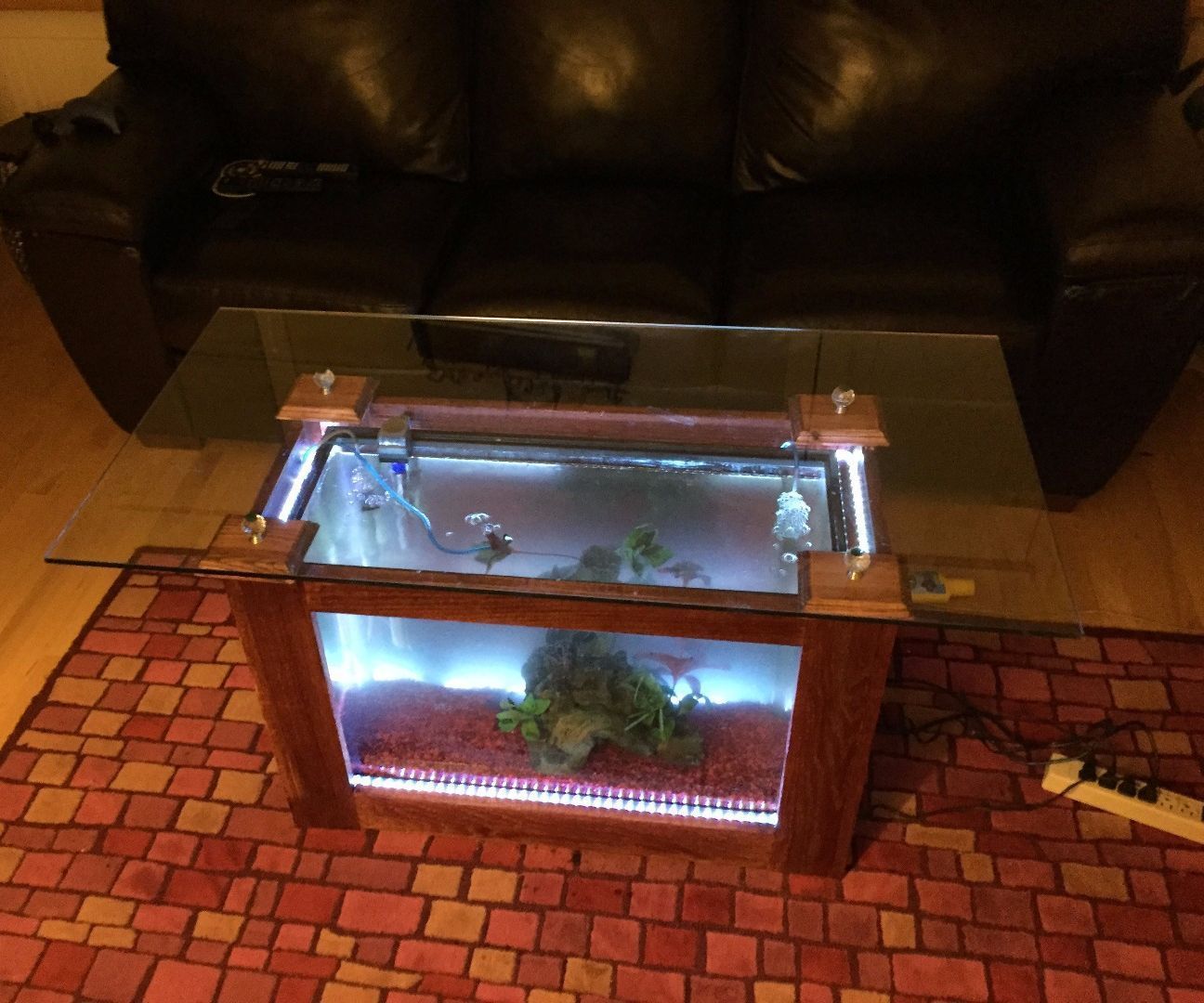 Fish Tank Coffee Table : 6 Steps (with Pictures) - Instructables
