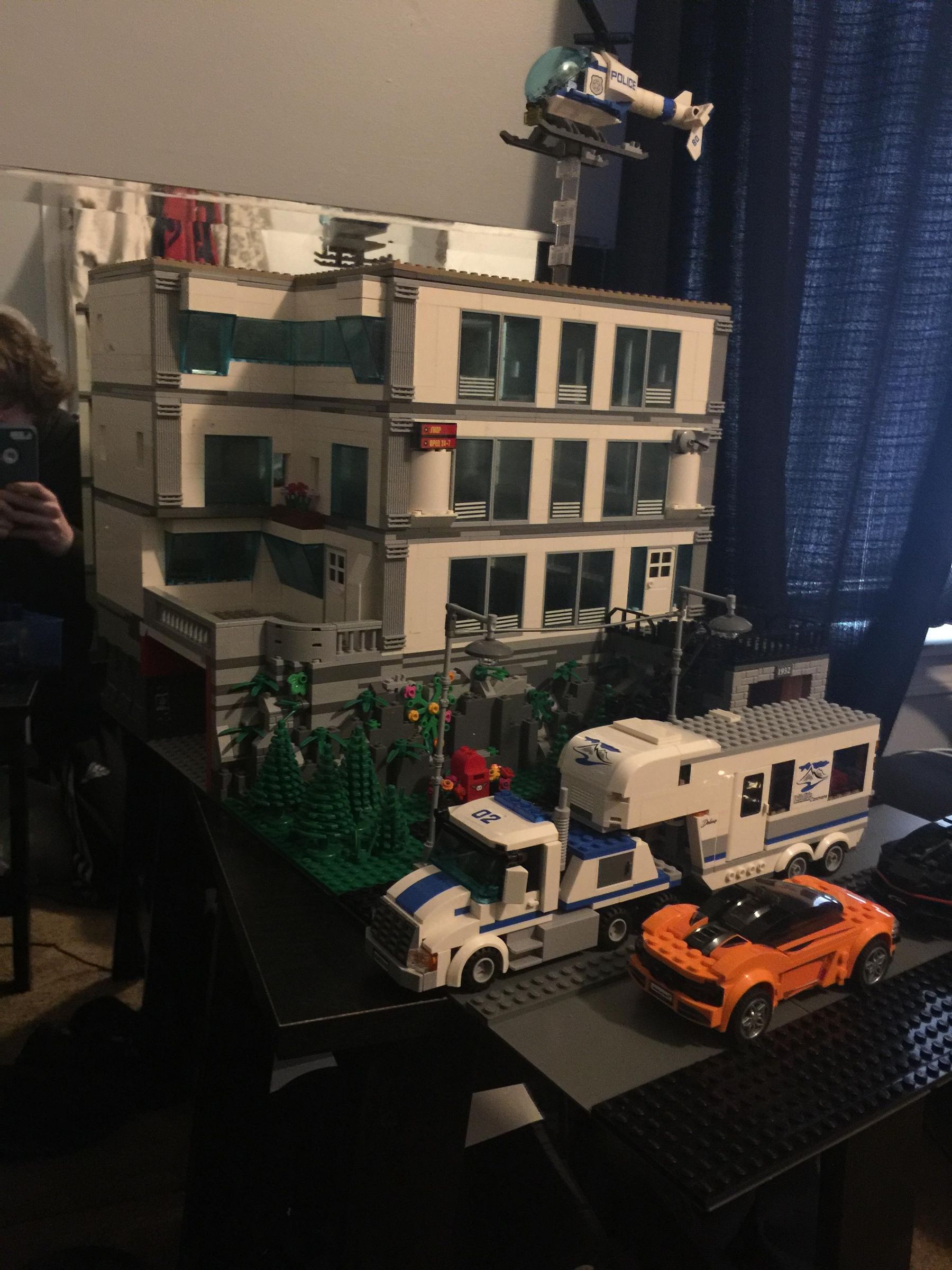 Easy Way to Construct a 3 Story Lego Building : 4 Steps - Instructables